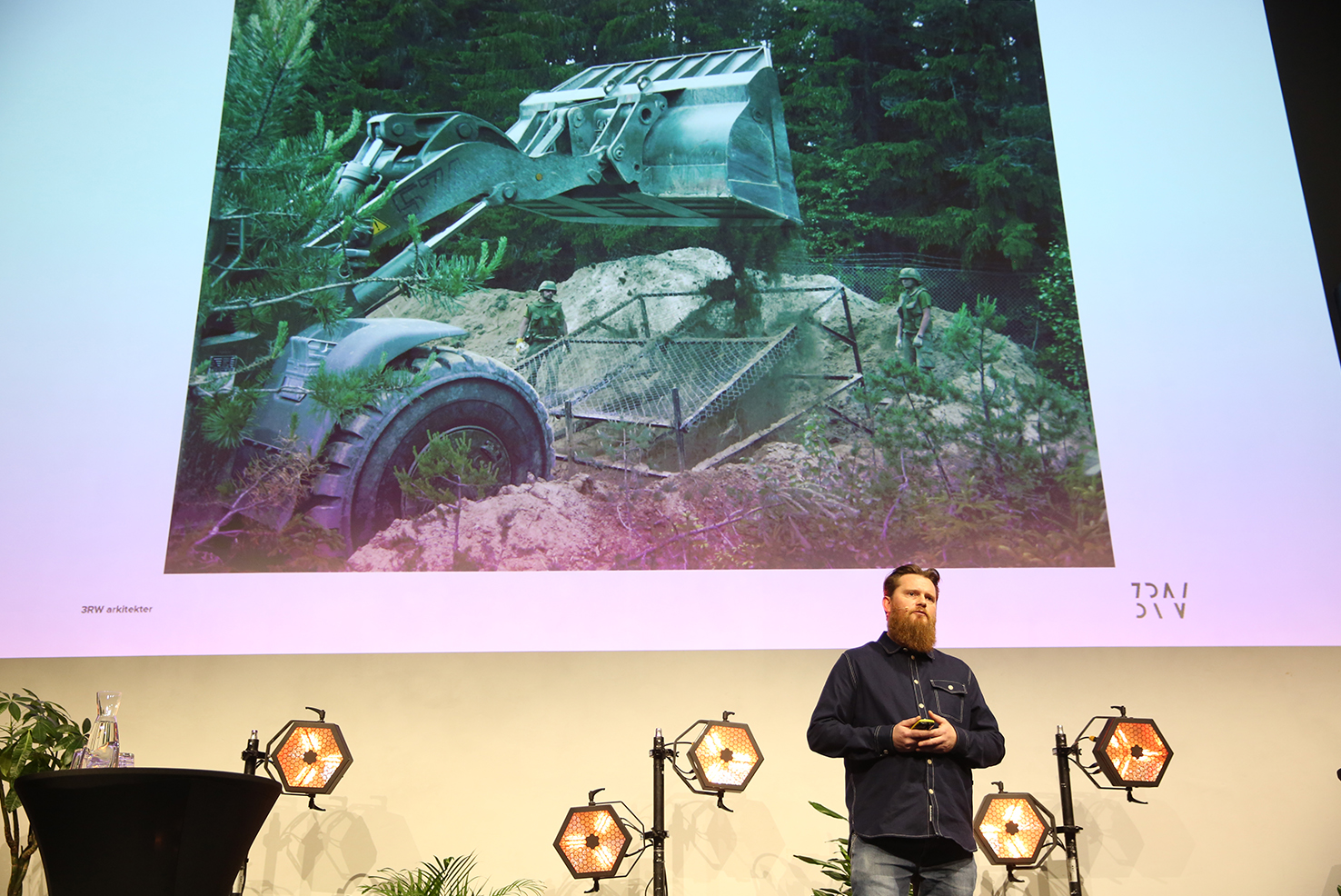 3RW wins Honorary Award at DOGA | 3rw