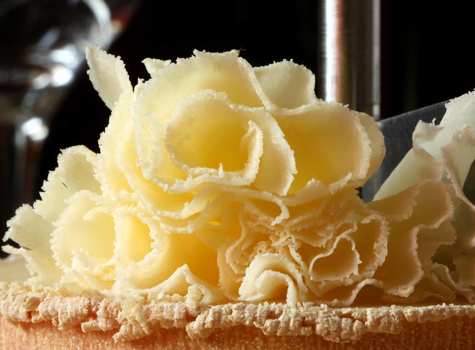 Schweizer Spezialitäten wie Rösti, Fondue | Bestswiss