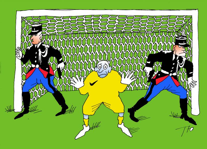 Footboll defense | Cartoon Movement