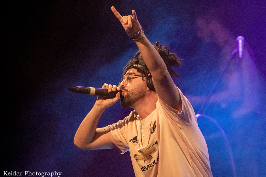 Hip hop and rap music photography magazine. Concert pictures of Peled