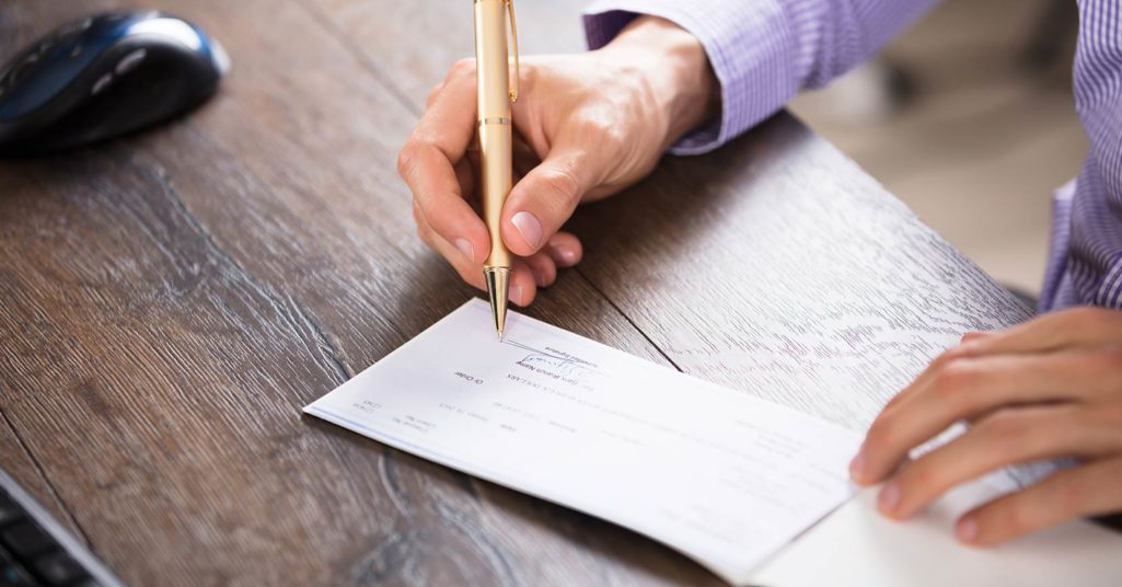 Como funciona um cheque visado? | ComparaJá.pt