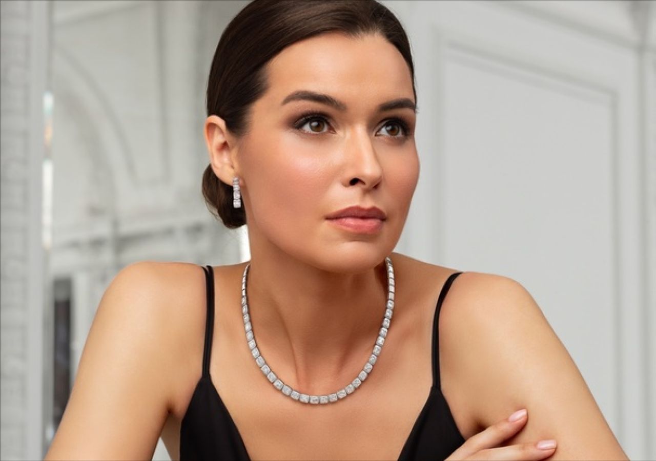 Kashirskaya Plaza Official Website