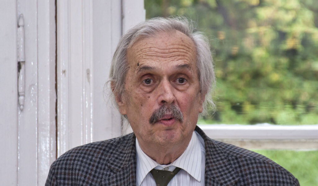 In memoriam Isépy István - Greenfo