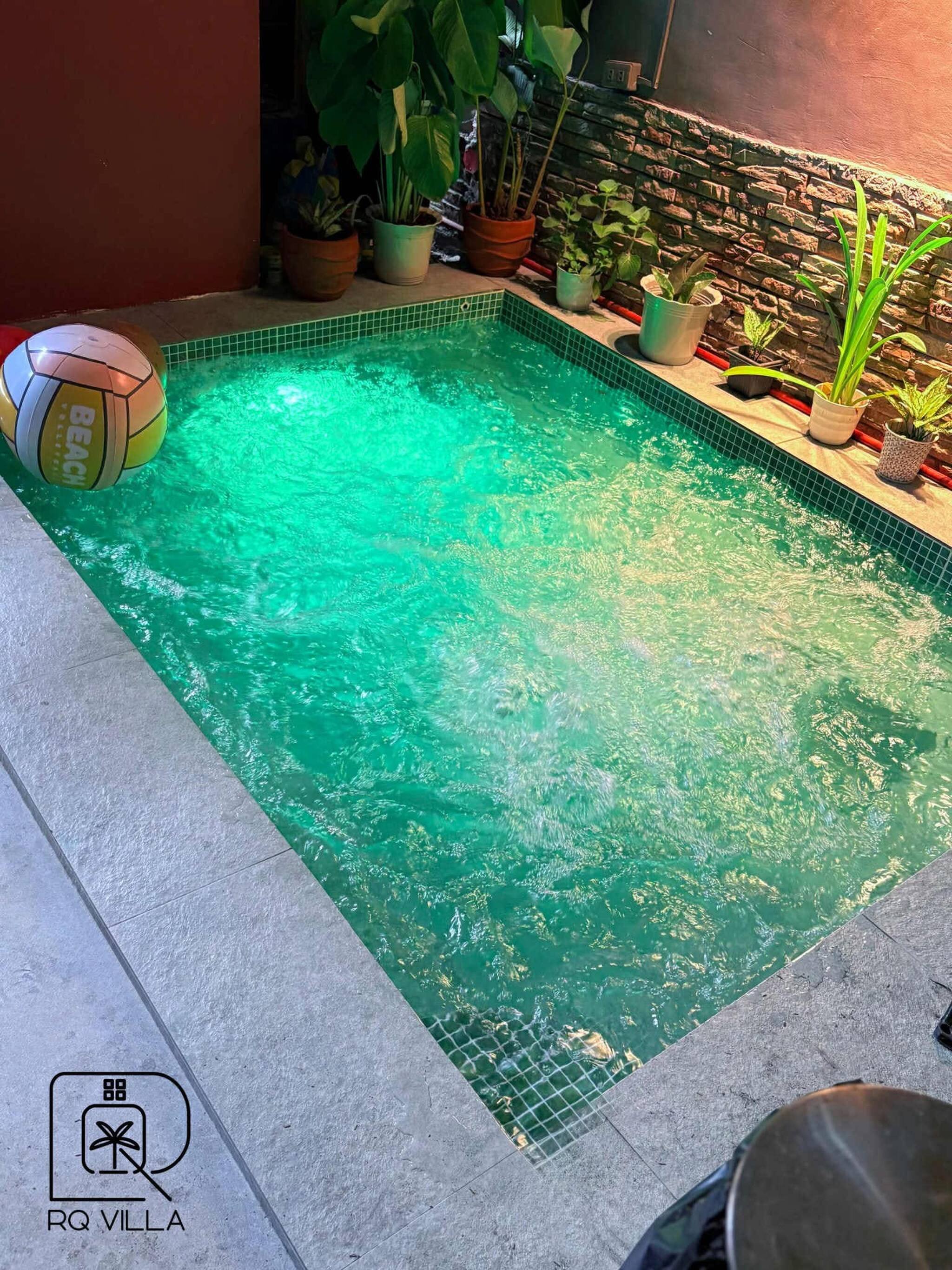 Relax In Style At Angeles' Newest Pool Villa Retreat - 安吉利斯