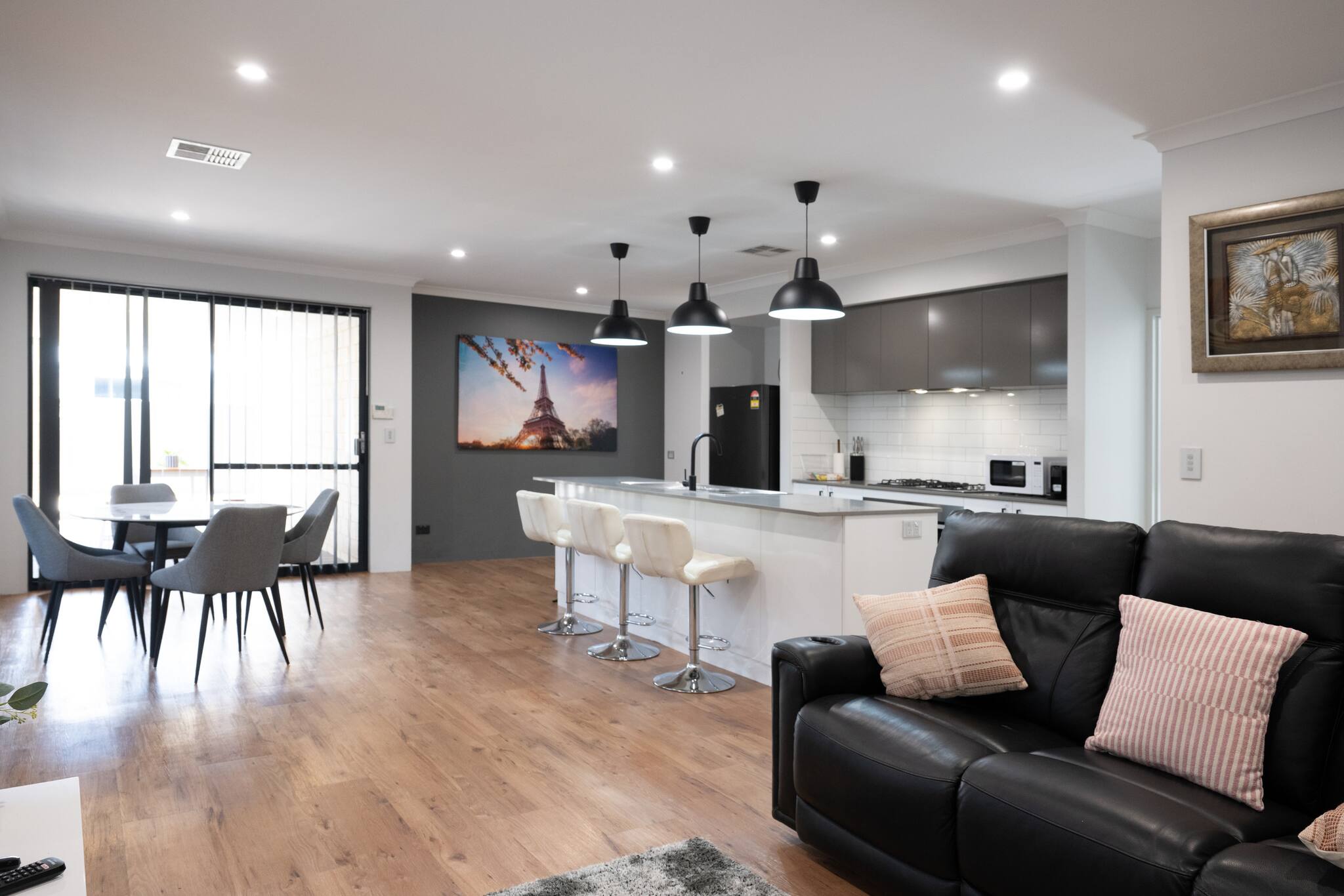 Serene Escape – Near The Vines & Swan Valley - Western Australia