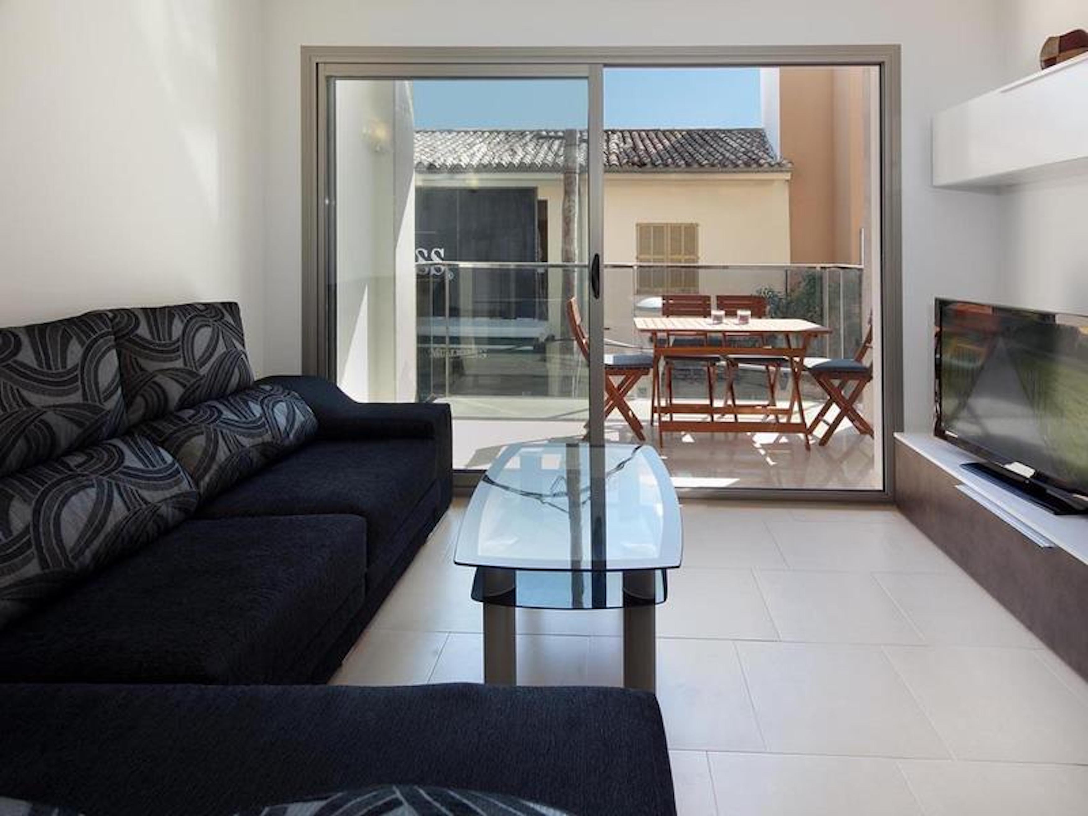 Apartment For 6 Persons, With Swimming Pool, Near The Beach - Port de Pollença