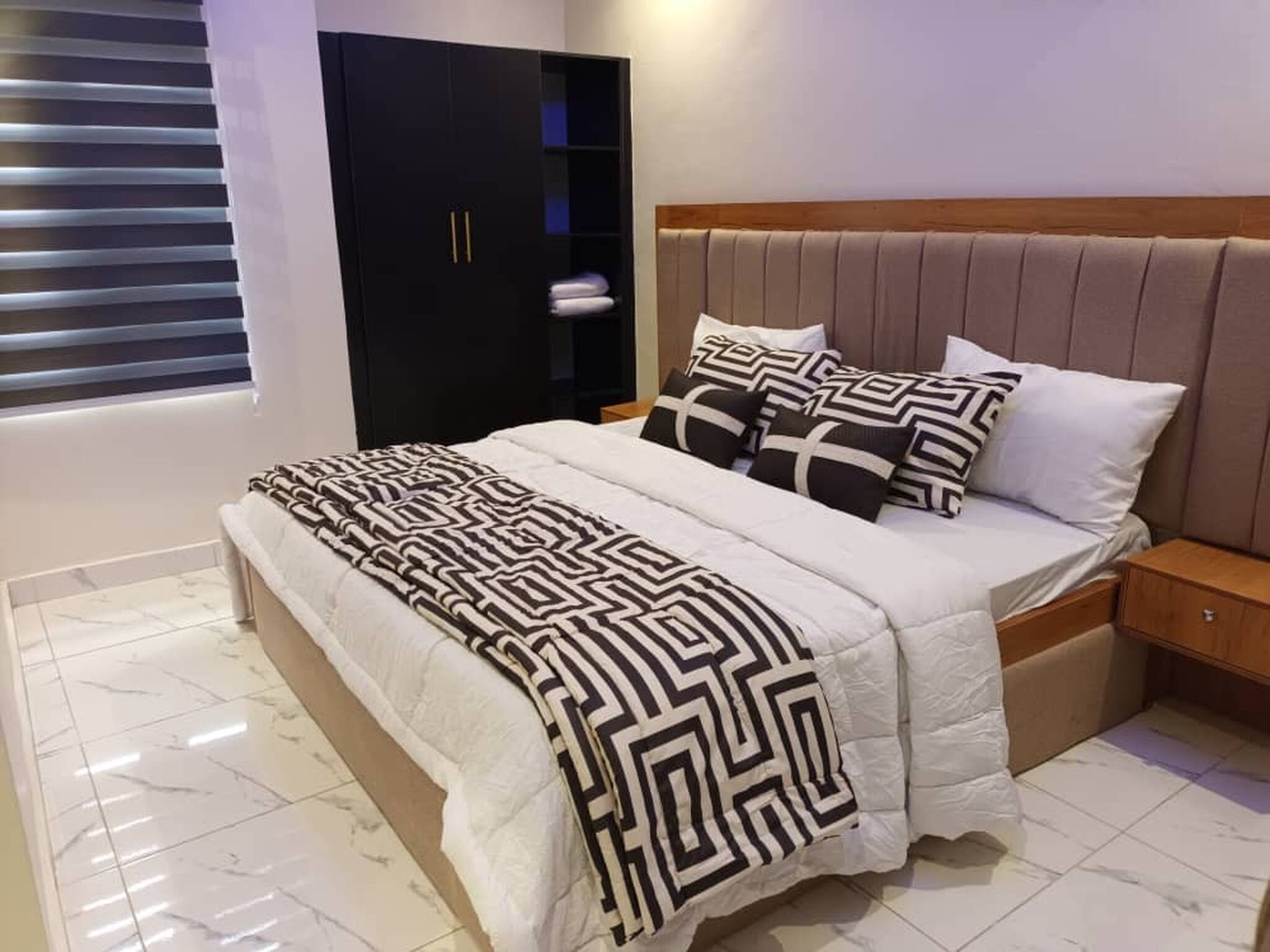 Less2more Luxury Suites - Comfort In Style - Lagos, Nigeria