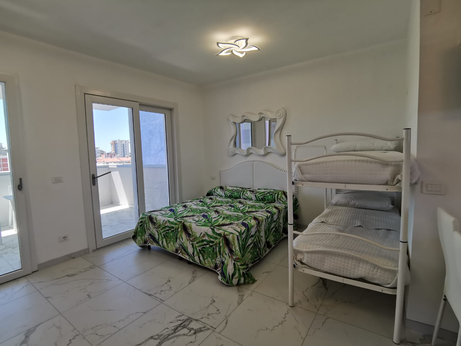 Estudio Moderno En El Centro De Bibione. - Bibione