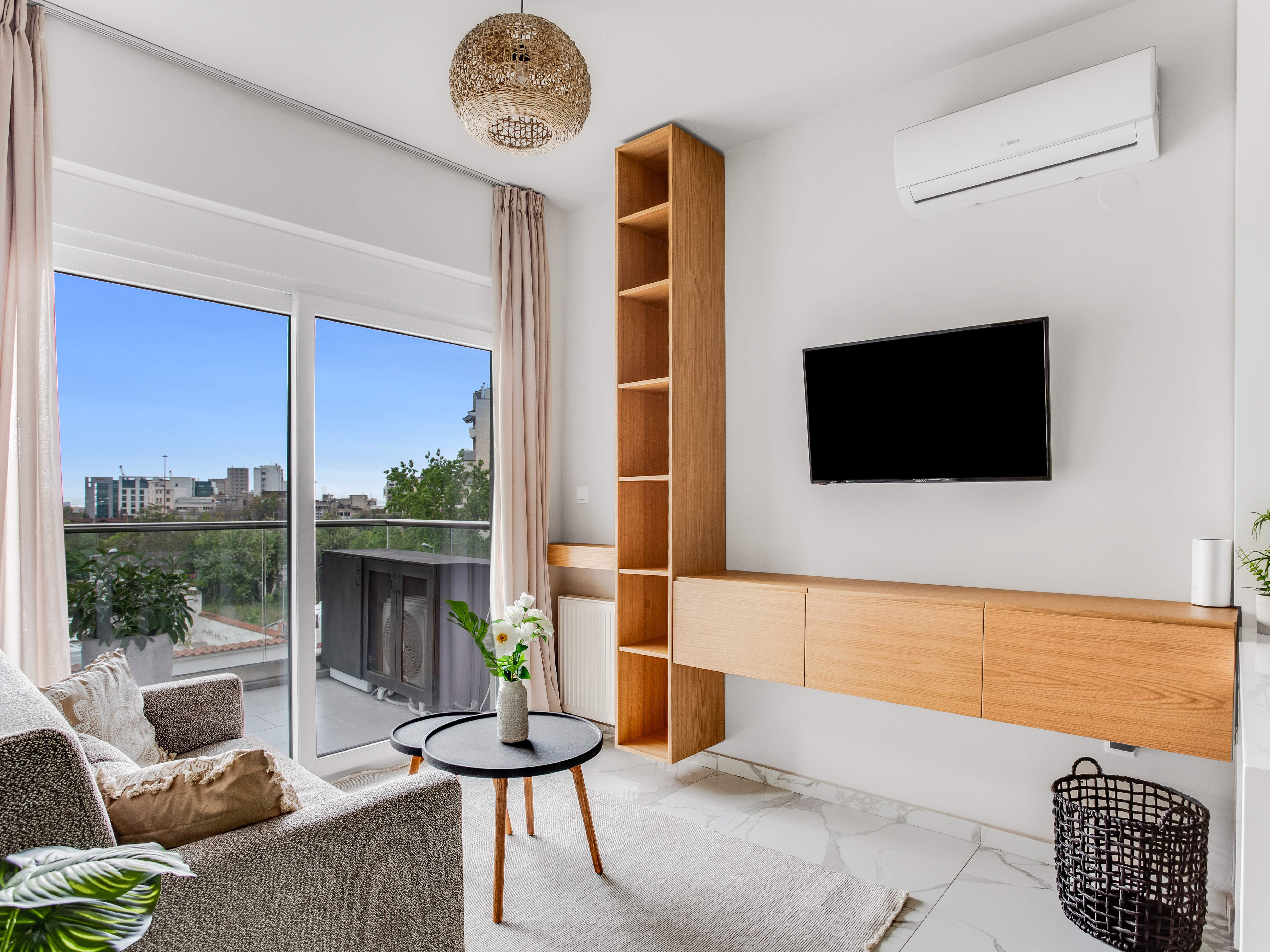 Sanders Vieux-port - Adorable Appartement 1 Chambre Avec Balcon - Thessalonique