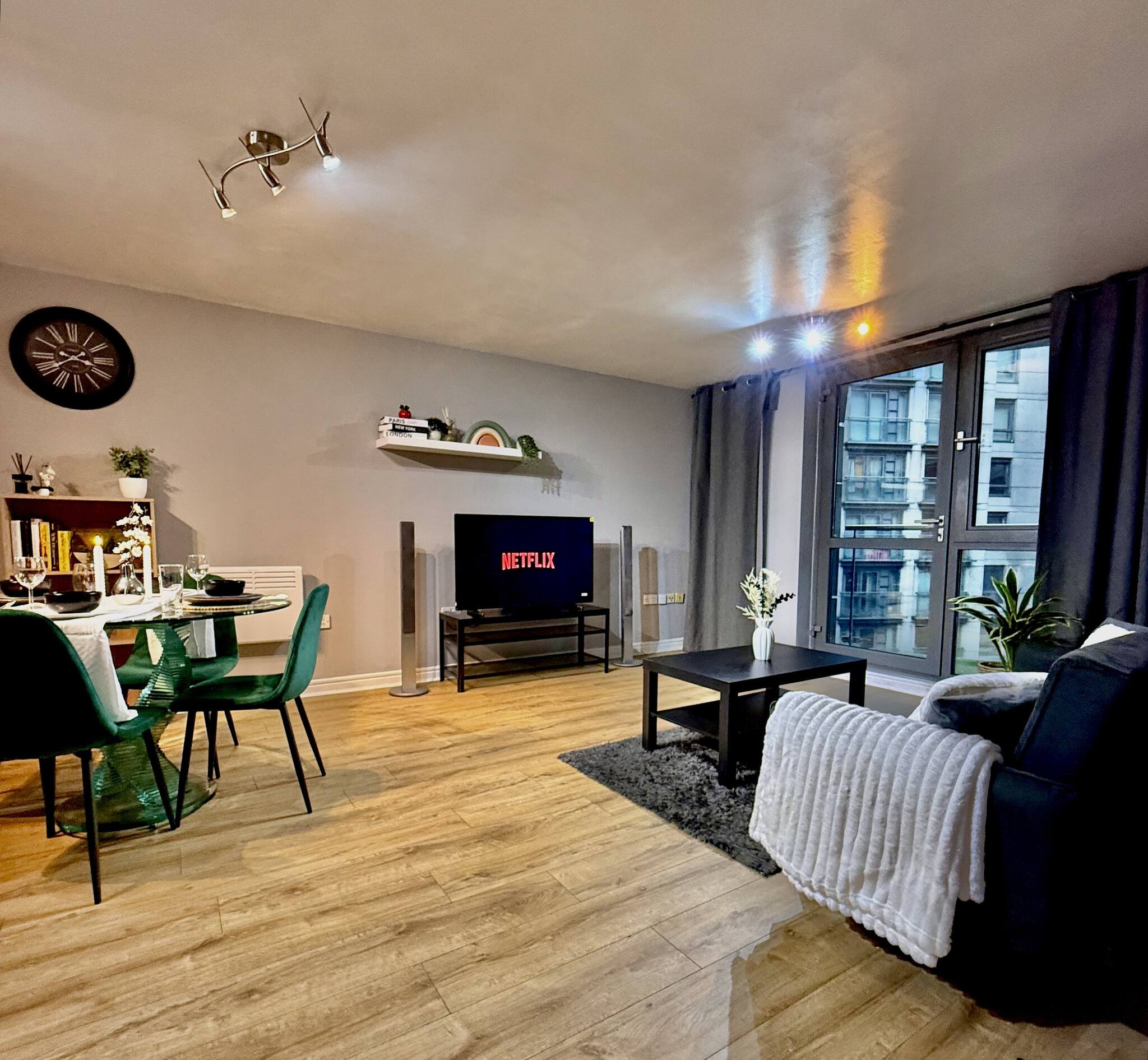 2bed Flat • 5 Mins From New Street • Free Parking - Warwickshire