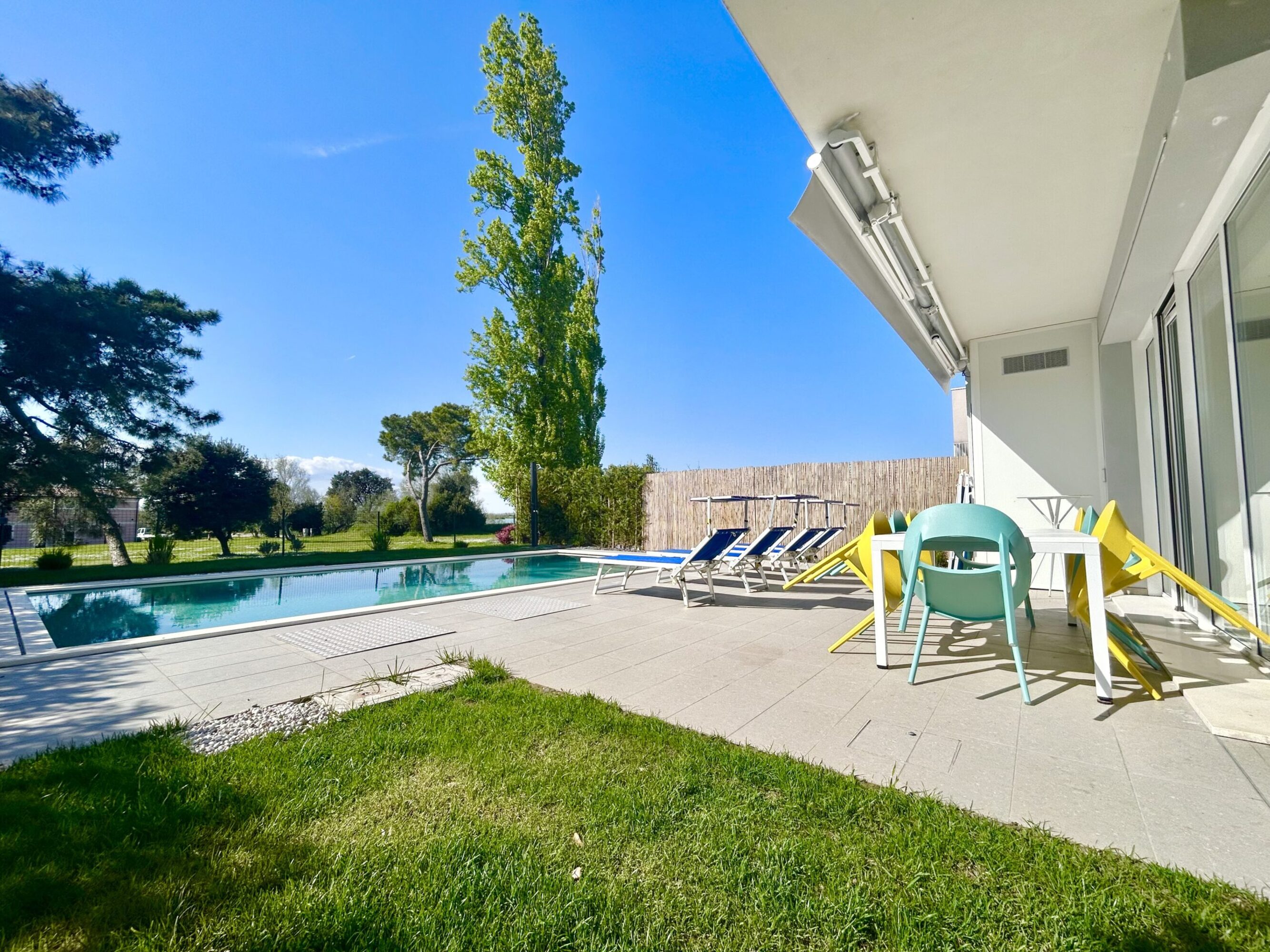 Golden Hour Retreat Lagoon View Villa With Pool - Albarella