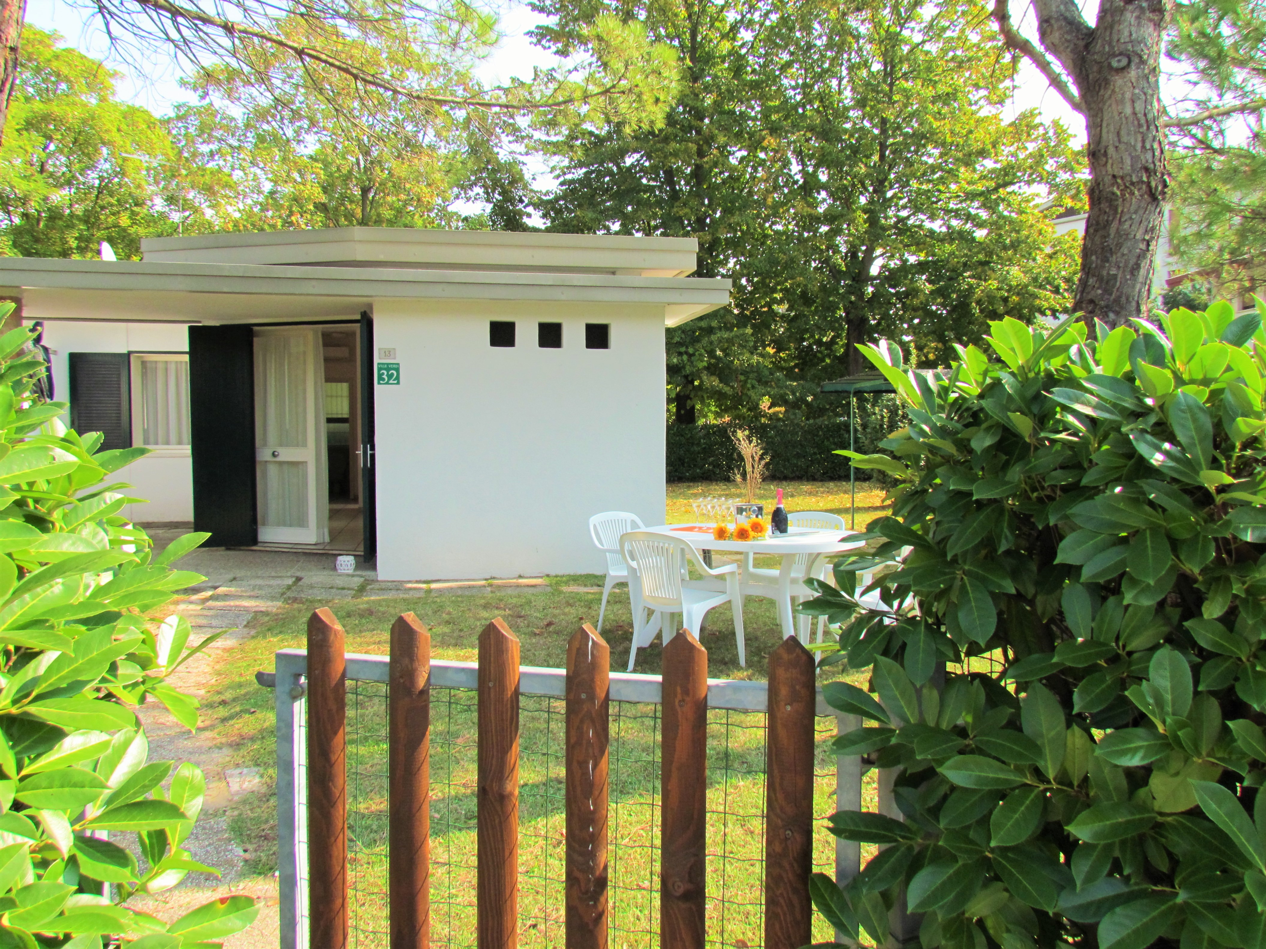 Intime Villa Mit Privatem Garten – Beahost - Bibione Pineda
