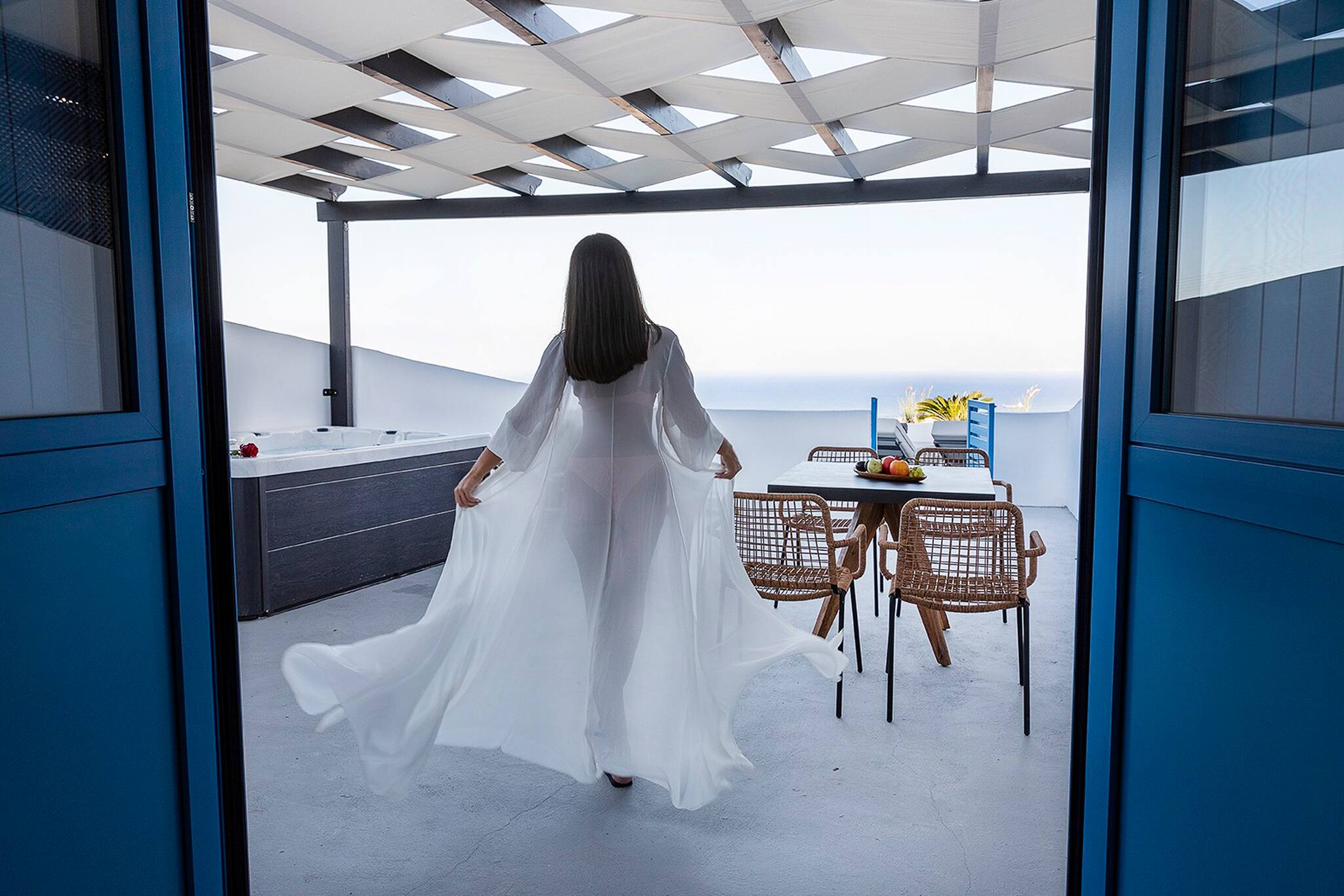 Christos Suite With Outdoor Hot Tub And Sea View - Santorini