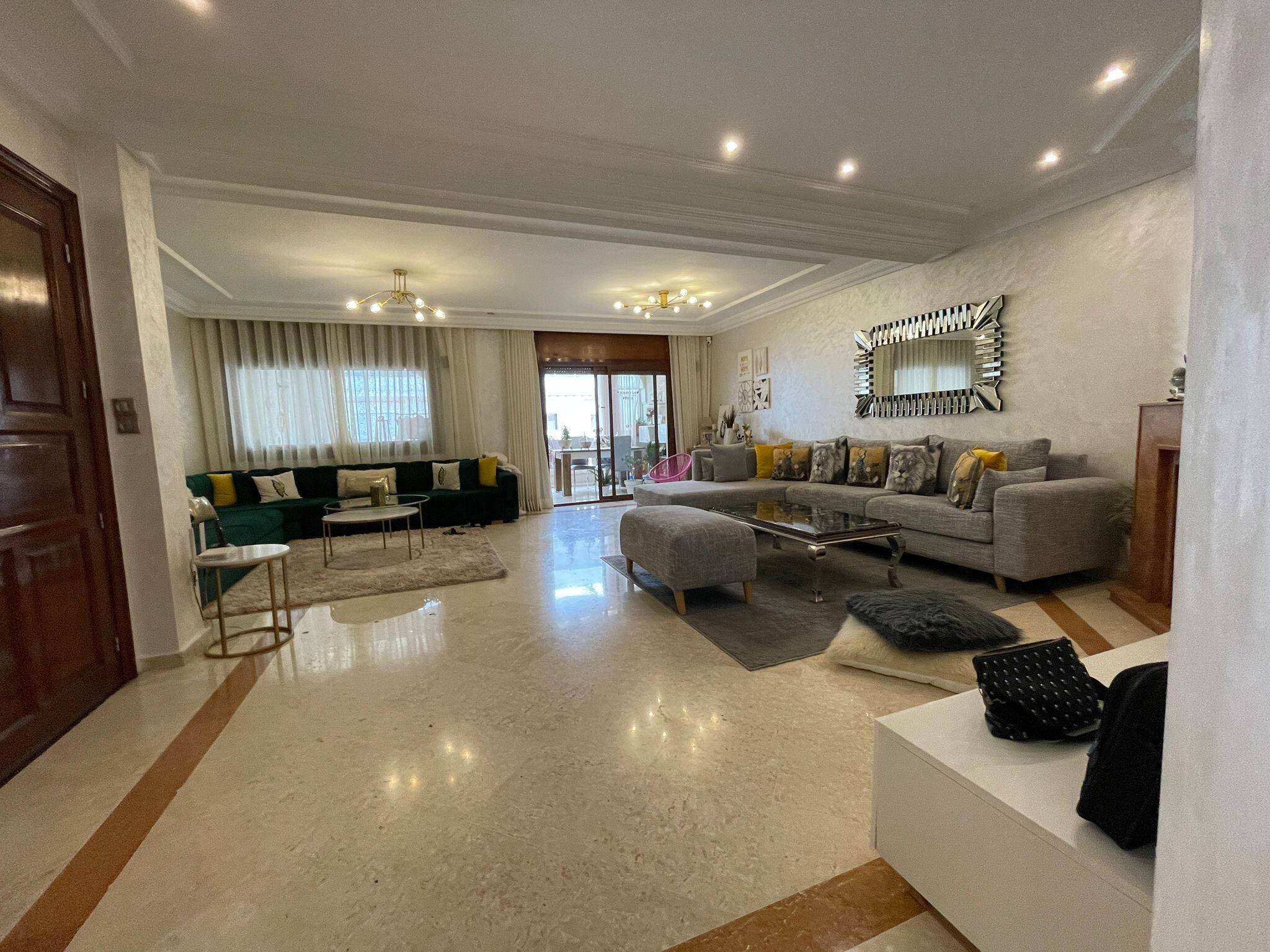Cozy Casablanca Retreat Spacious Apartment - Portugal