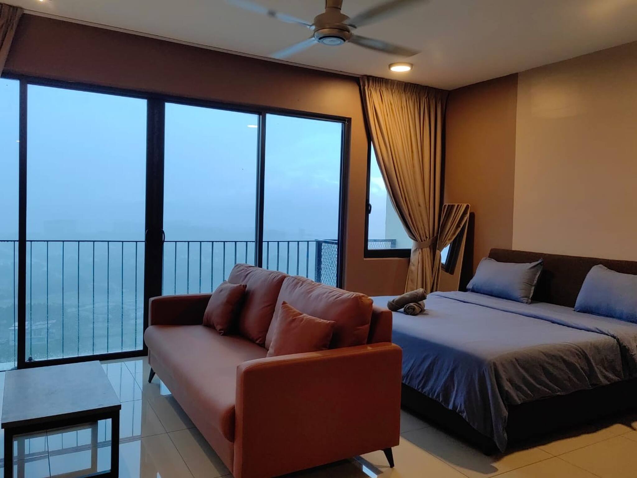 Cozy Studio In Shah Alam With Mountain View - Setia Alam