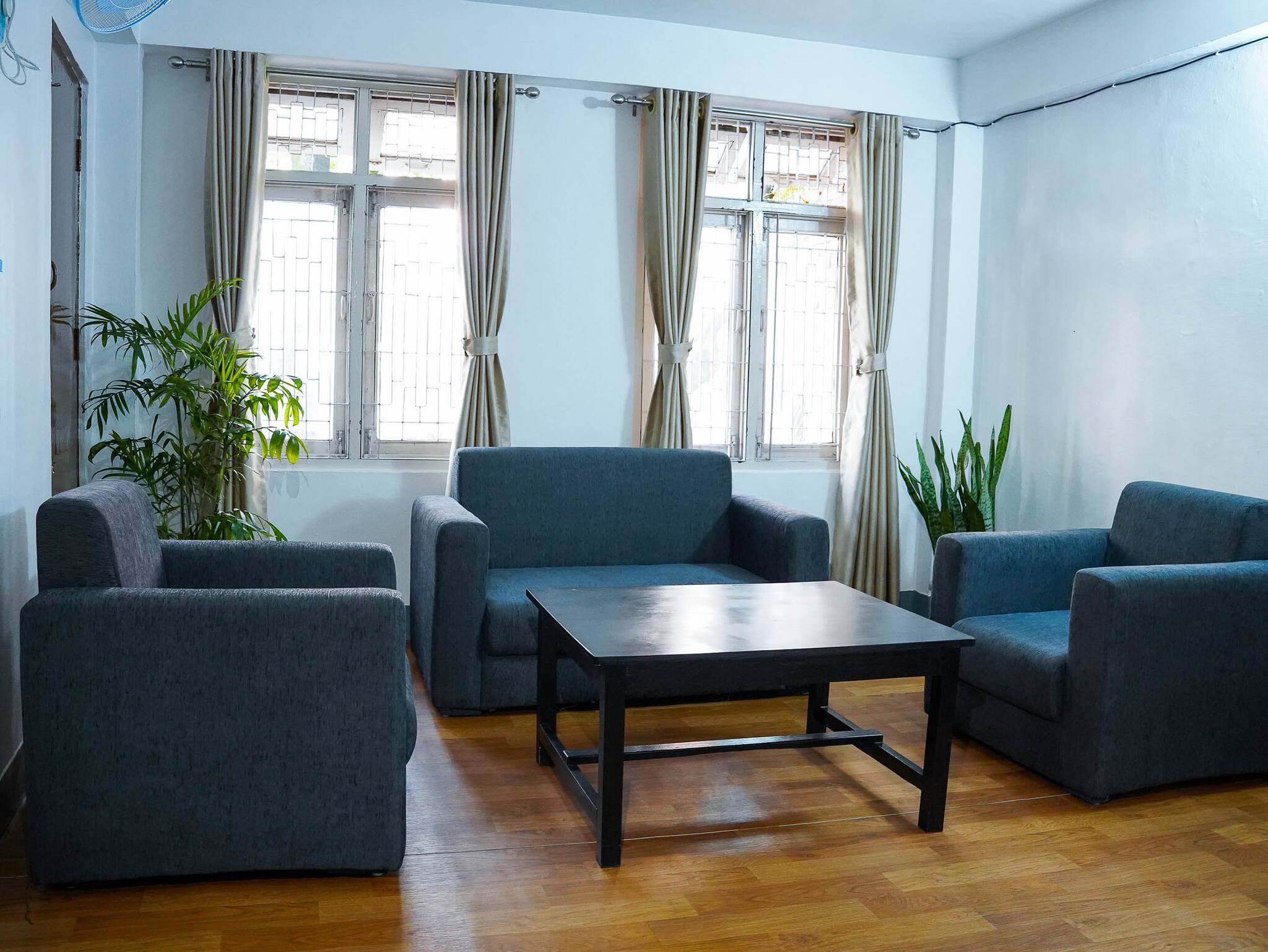 Everest Apartment 2bhk Thamel 5 Min Walk 2nd Floor - Katmandu