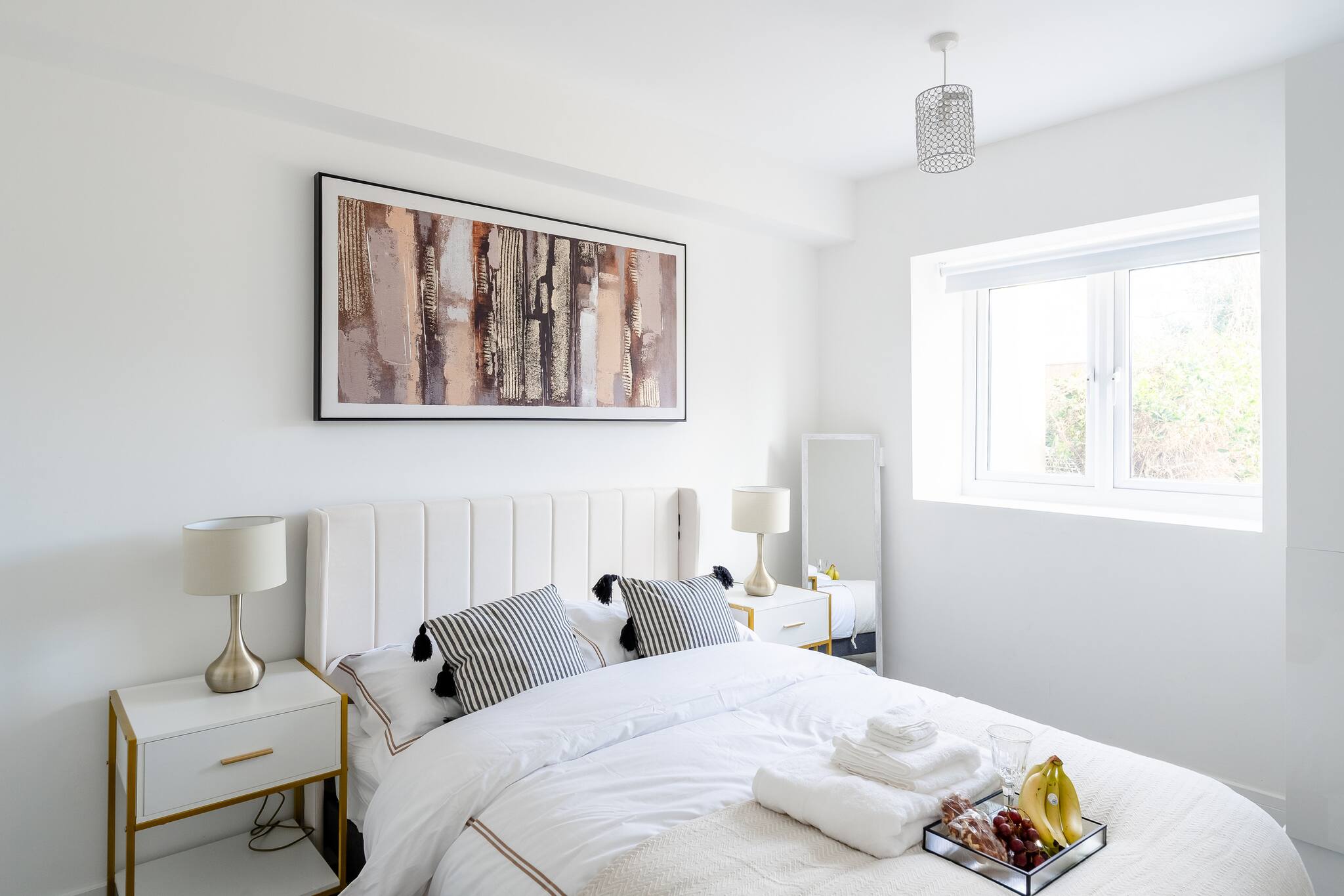 2 Bed Stylish Central Rochester Apartment Sleeps 4  Netflix Work Space - Chatham