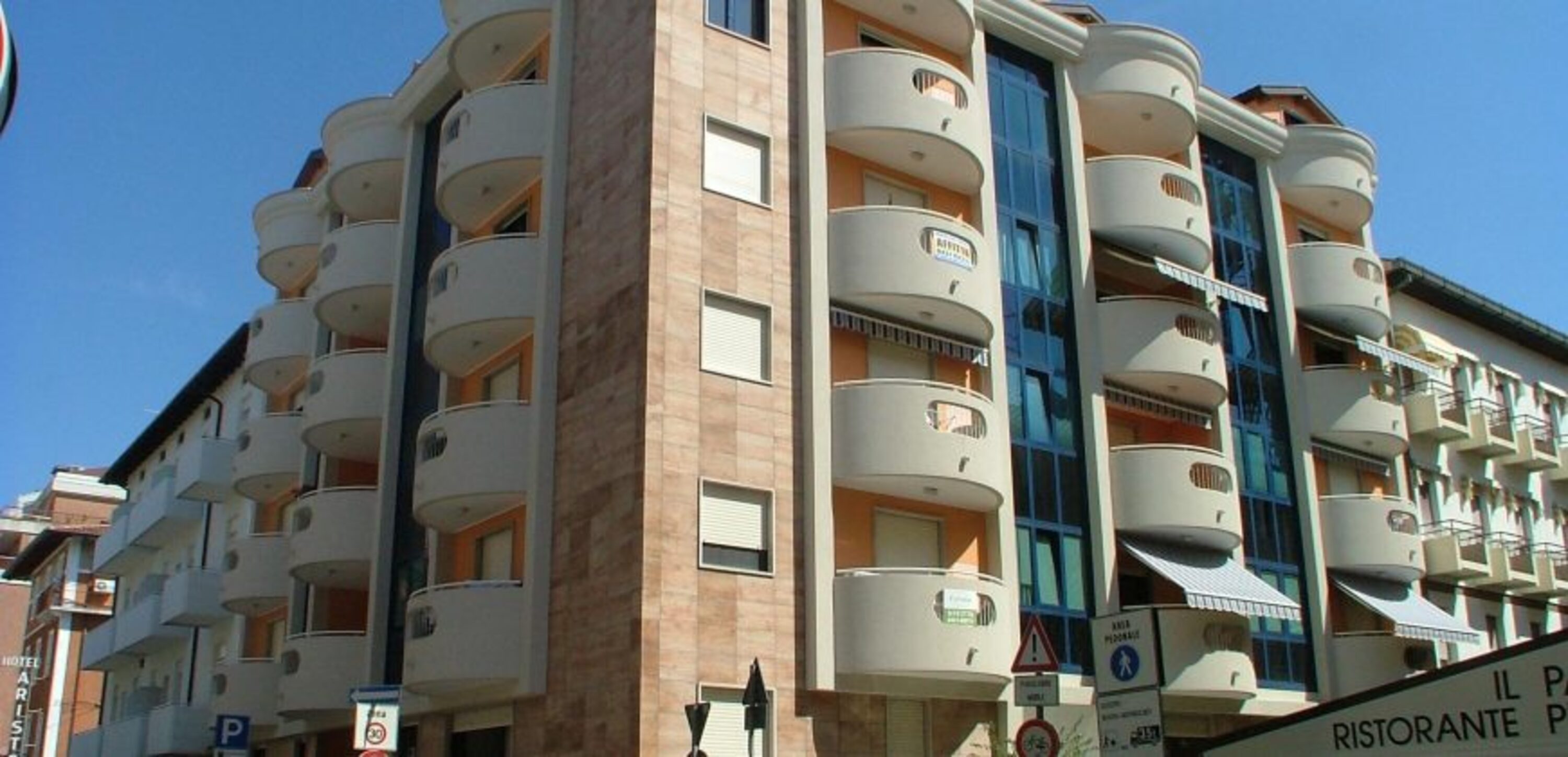 Familienfreundliche Ferienwohnung Mit Balkon - Grado