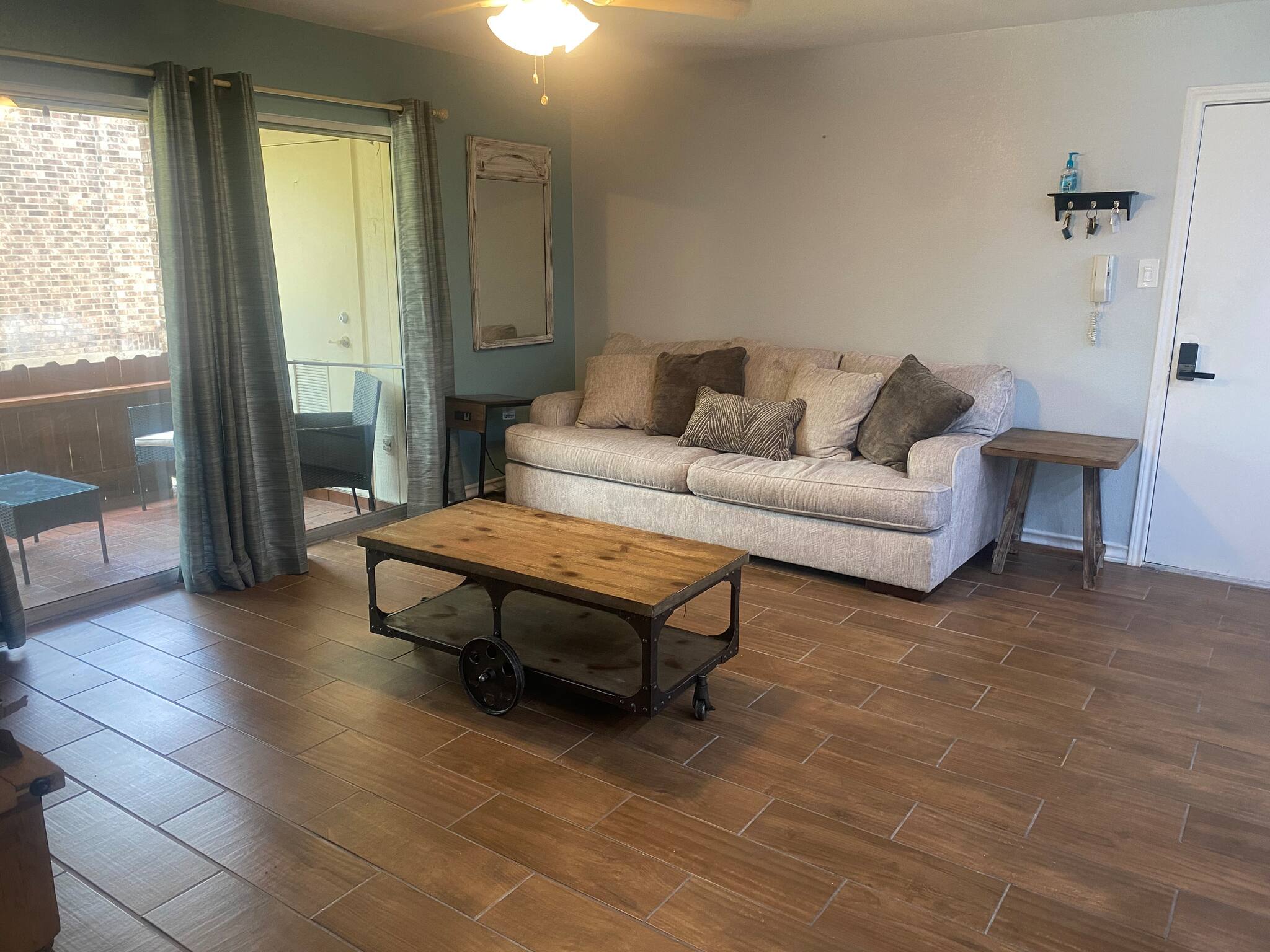 2 Bedroom And 2 Bathroom Condominium In Medical Center - San Antonio, TX