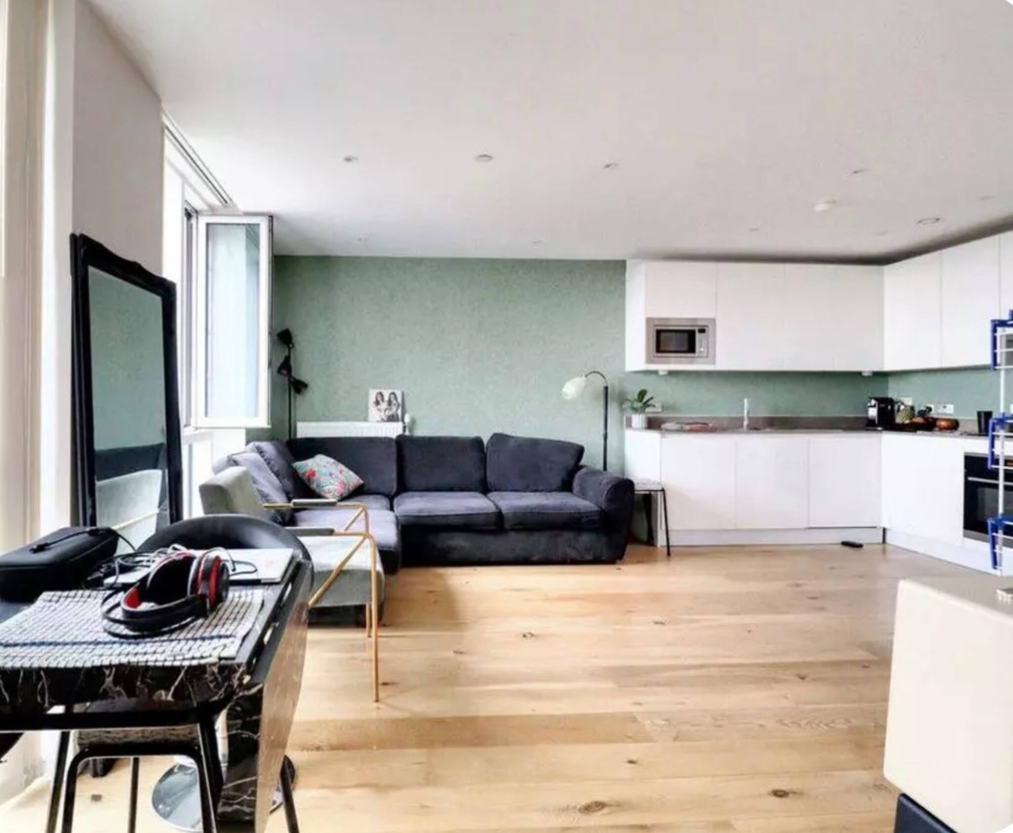 Hermosa Vista De La Ciudad En El Este De Londres - Londres