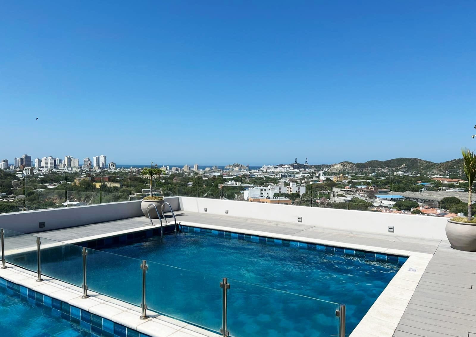 Cómodo Y Moderno Apartamento Con Piscina - Santa Marta