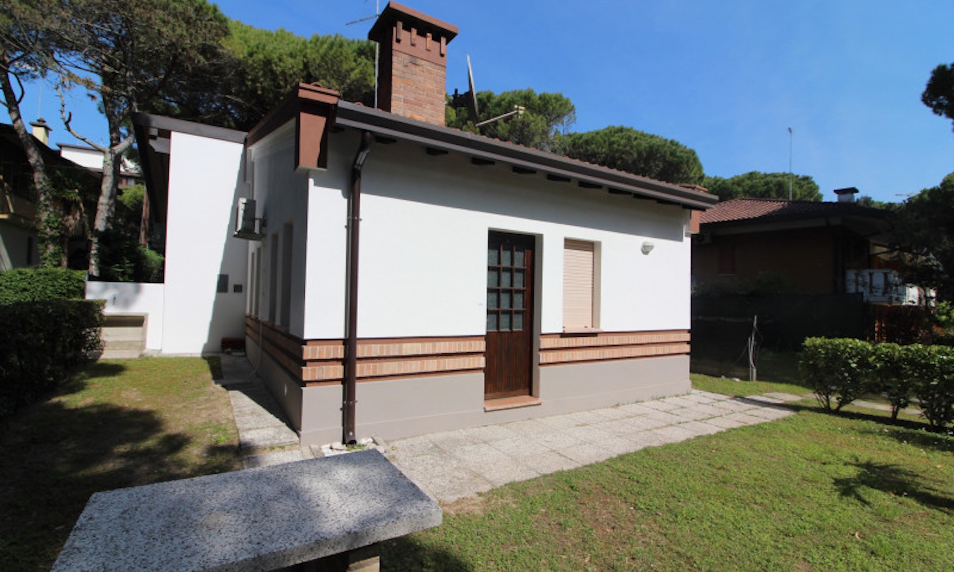 Accogliente Villa Vicino Alla Spiaggia - Lignano Sabbiadoro