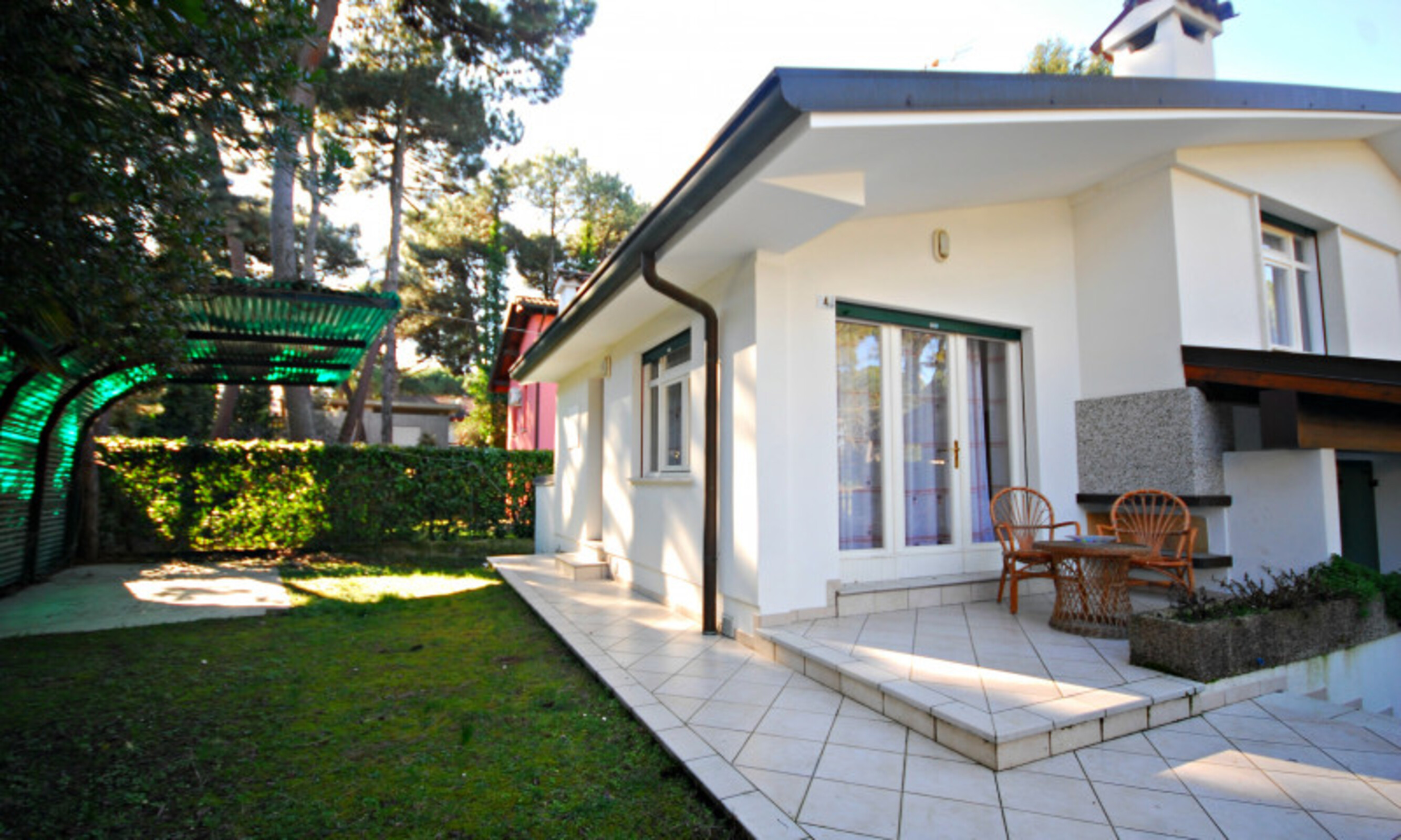 Cozy Villa With Patio And Garden - Lignano Sabbiadoro