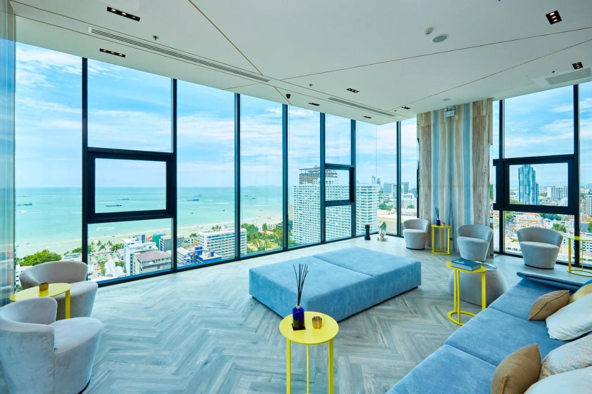 Chambre 2 Chambres Avec Vue Sur La Mer Dans Un Excellent Emplacement - Pattaya