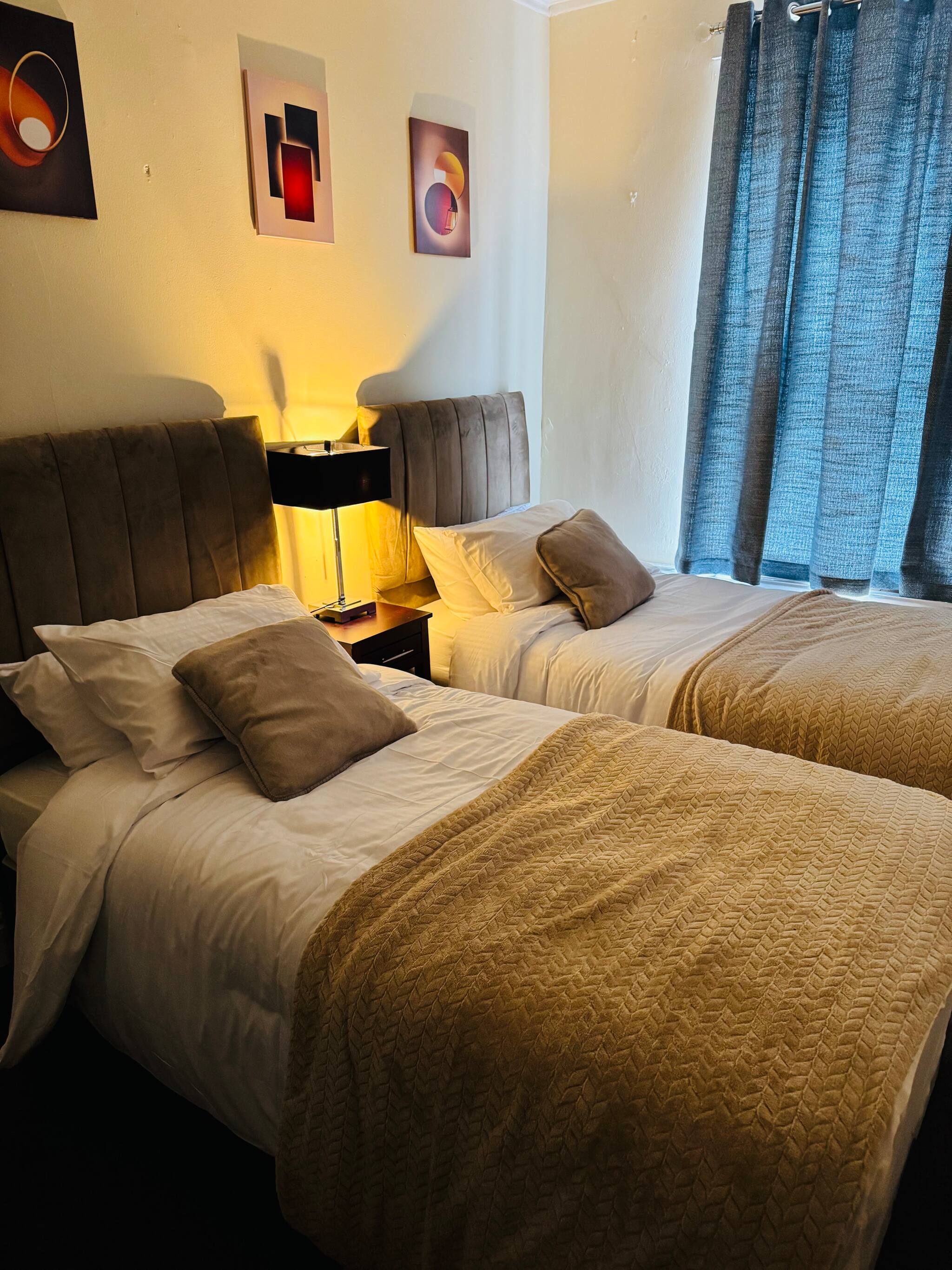 Appaltatori E Turisti Amichevoli A Salford - Salford