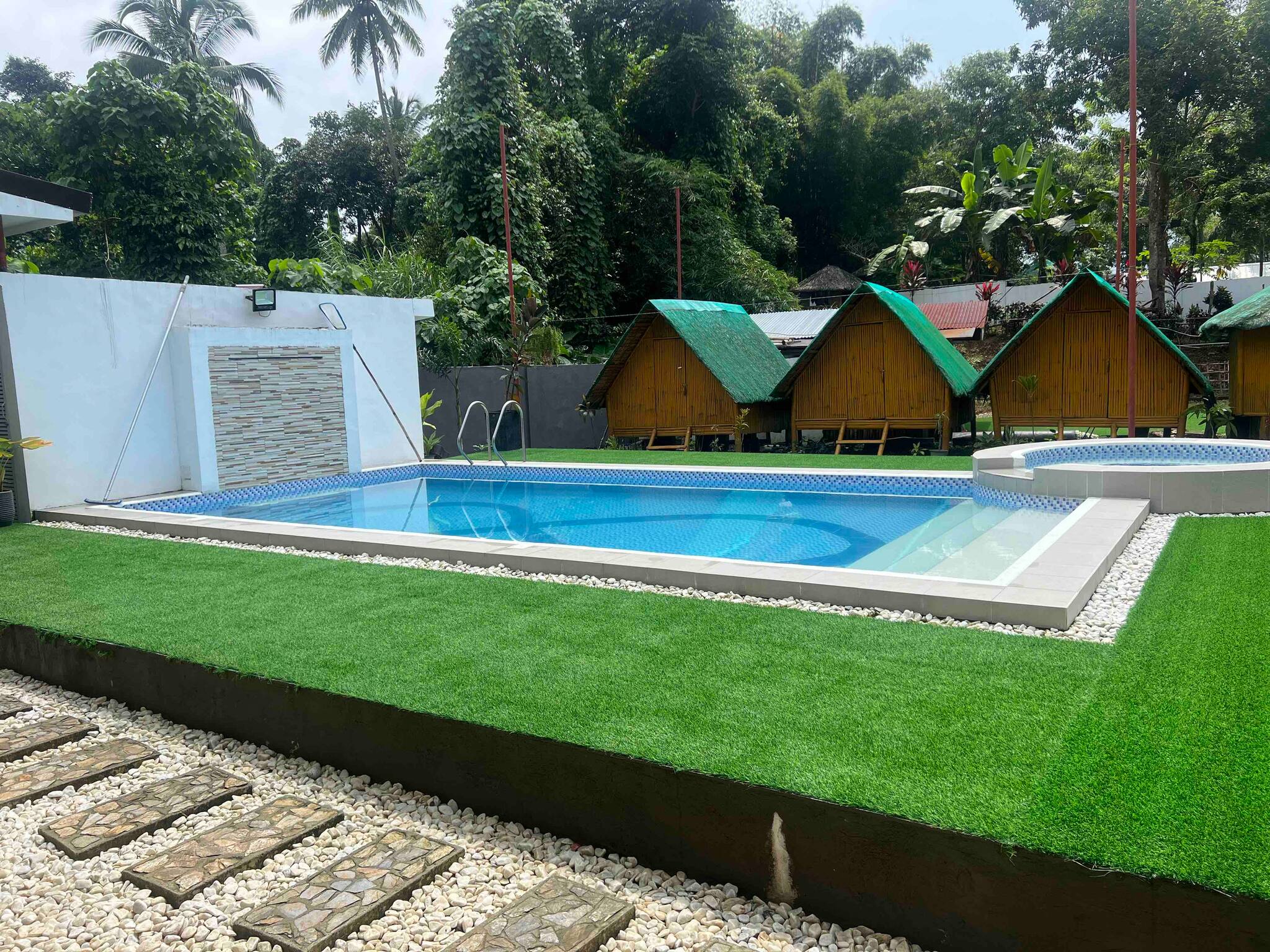 Serene Farmhouse Retreat In Alfonso, Cavite - Perfect For Family Getaways - Alfonso