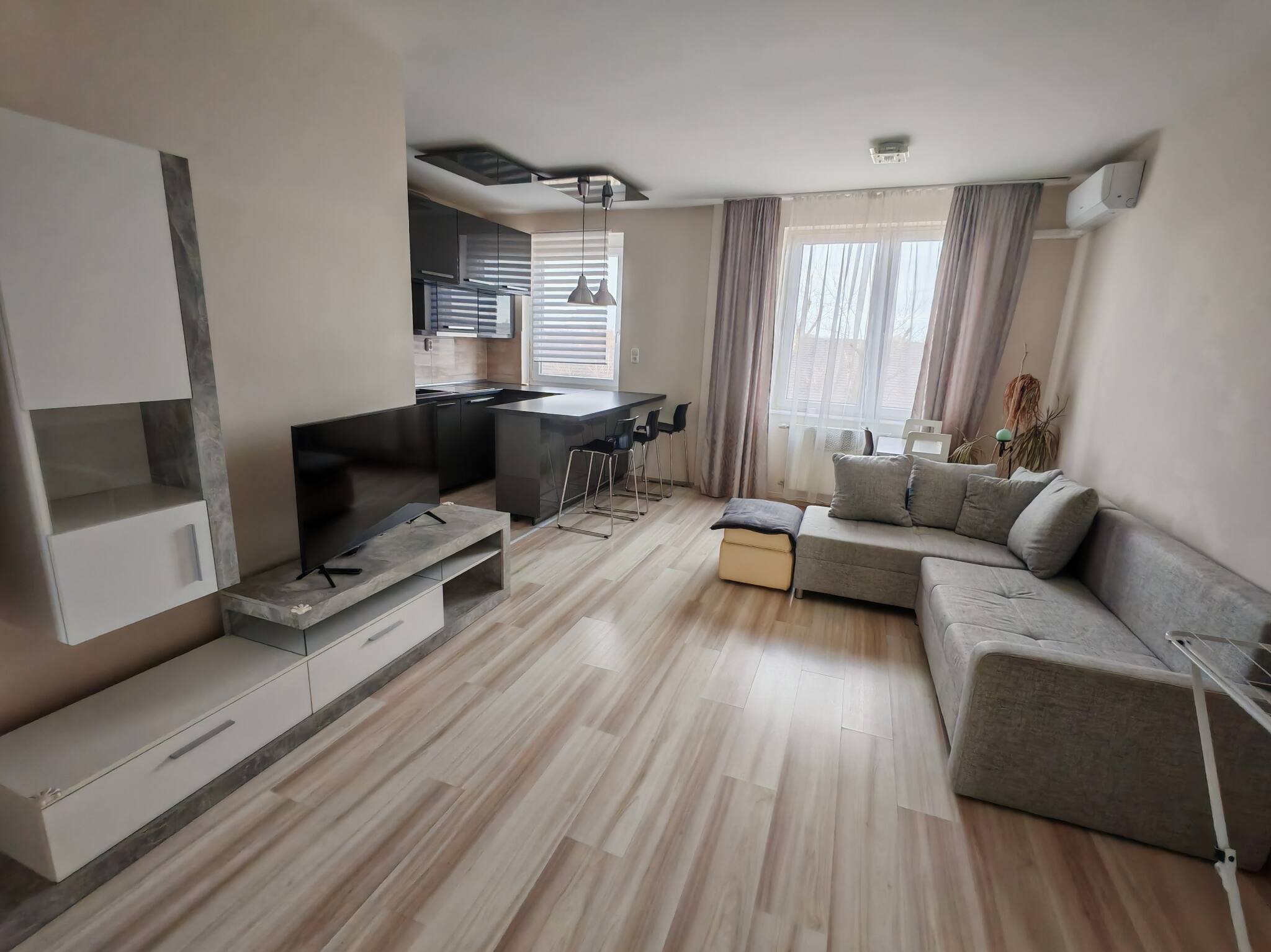 Appartamento Domby Con Balcone - Kecskemét