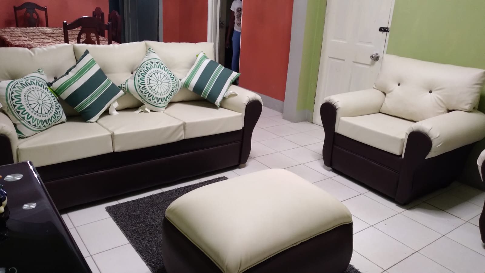 Comfy Kingston Getaway - Private Room With Shared Facilities - Kingston