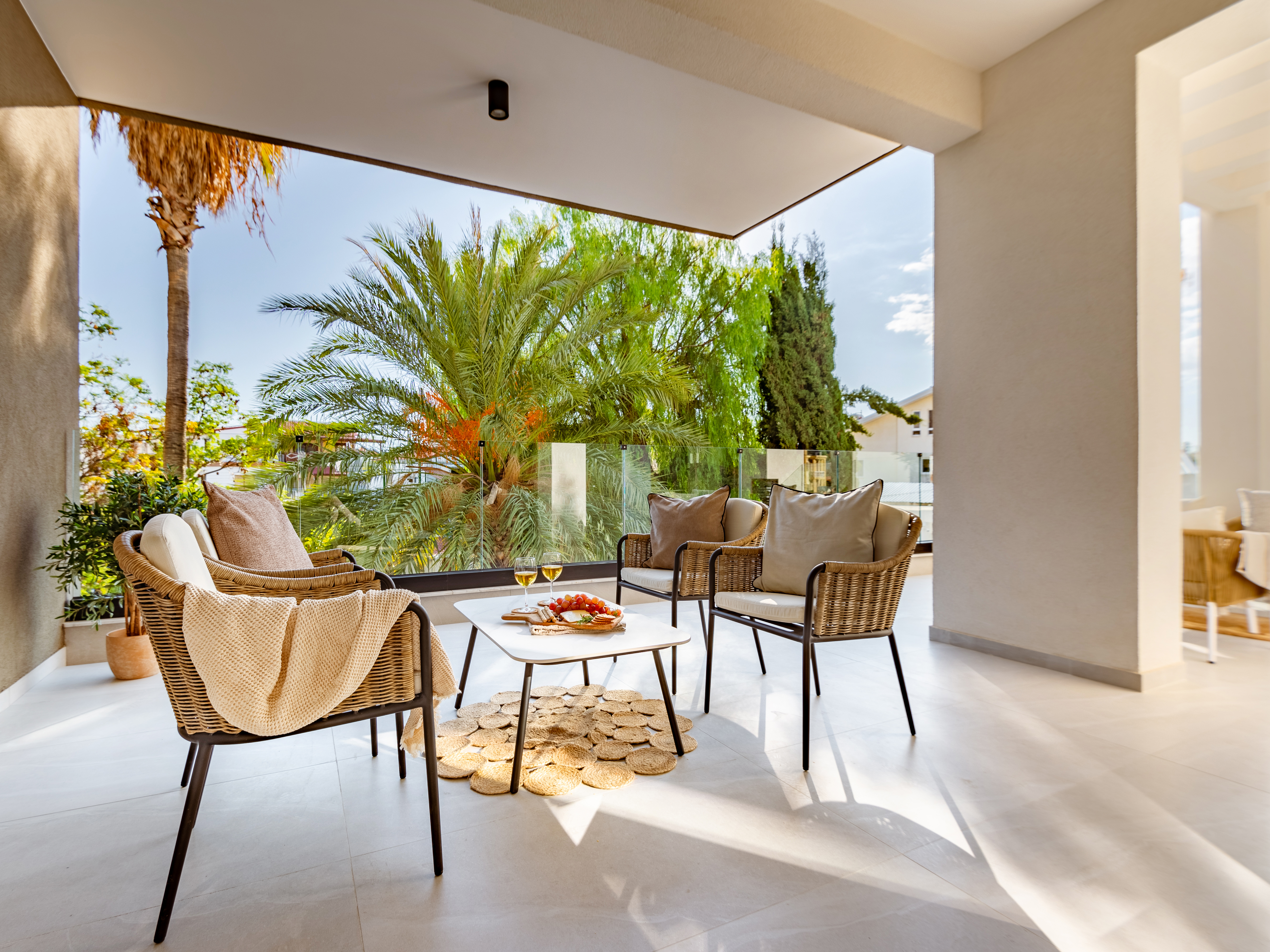 Sanders Breeze - Great 2-bdr Apt With Balcony - Limassol