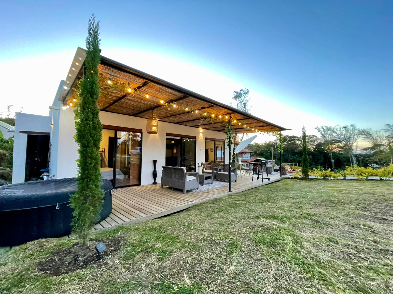 Casa Campestre Descanso Relajación Jacuzzi Bbq Amplias Zonas Verdes - El Carmen de Viboral