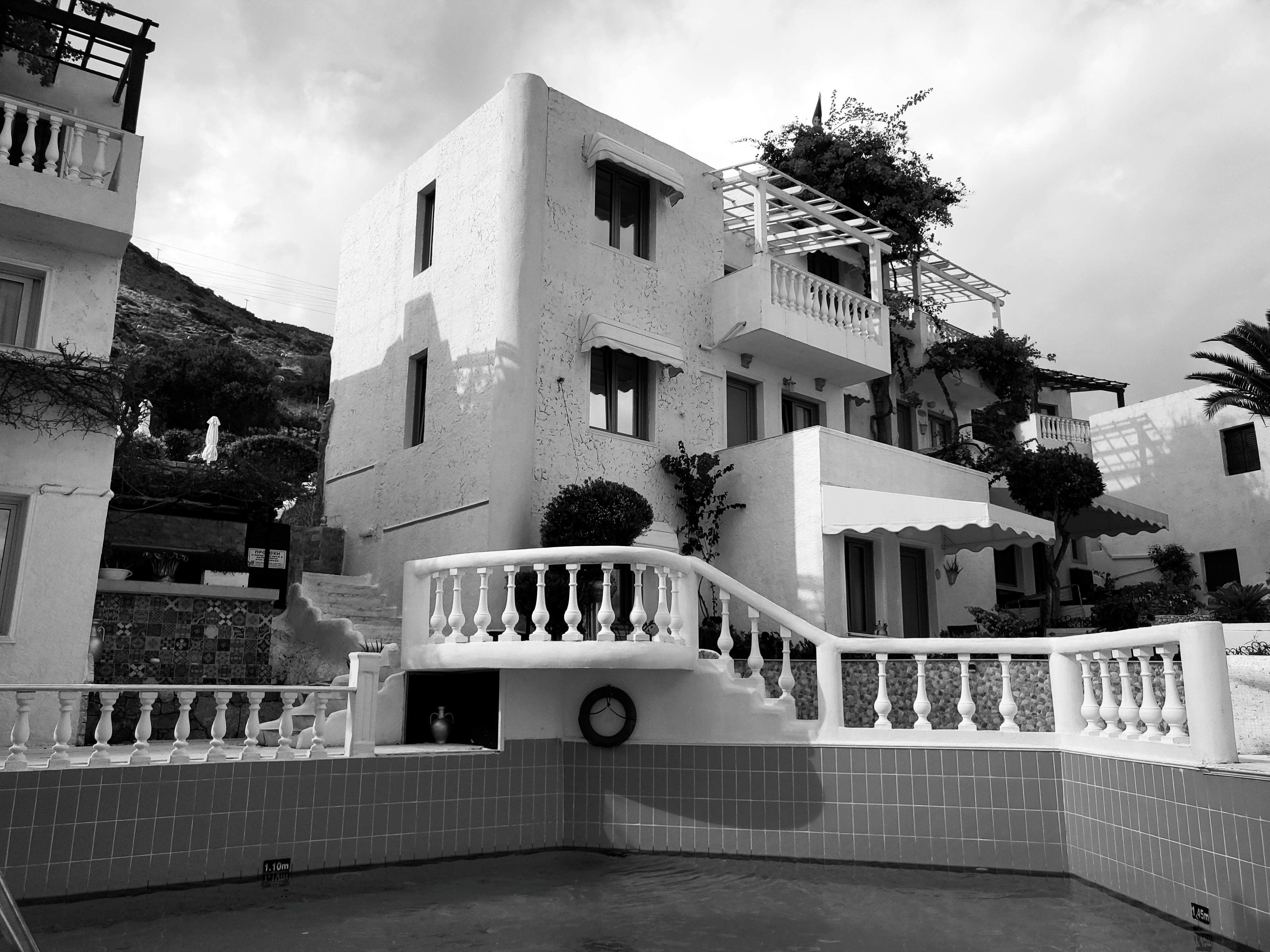 Junior Villa For Up To 10 Vacationers Full View - Koutouloufari