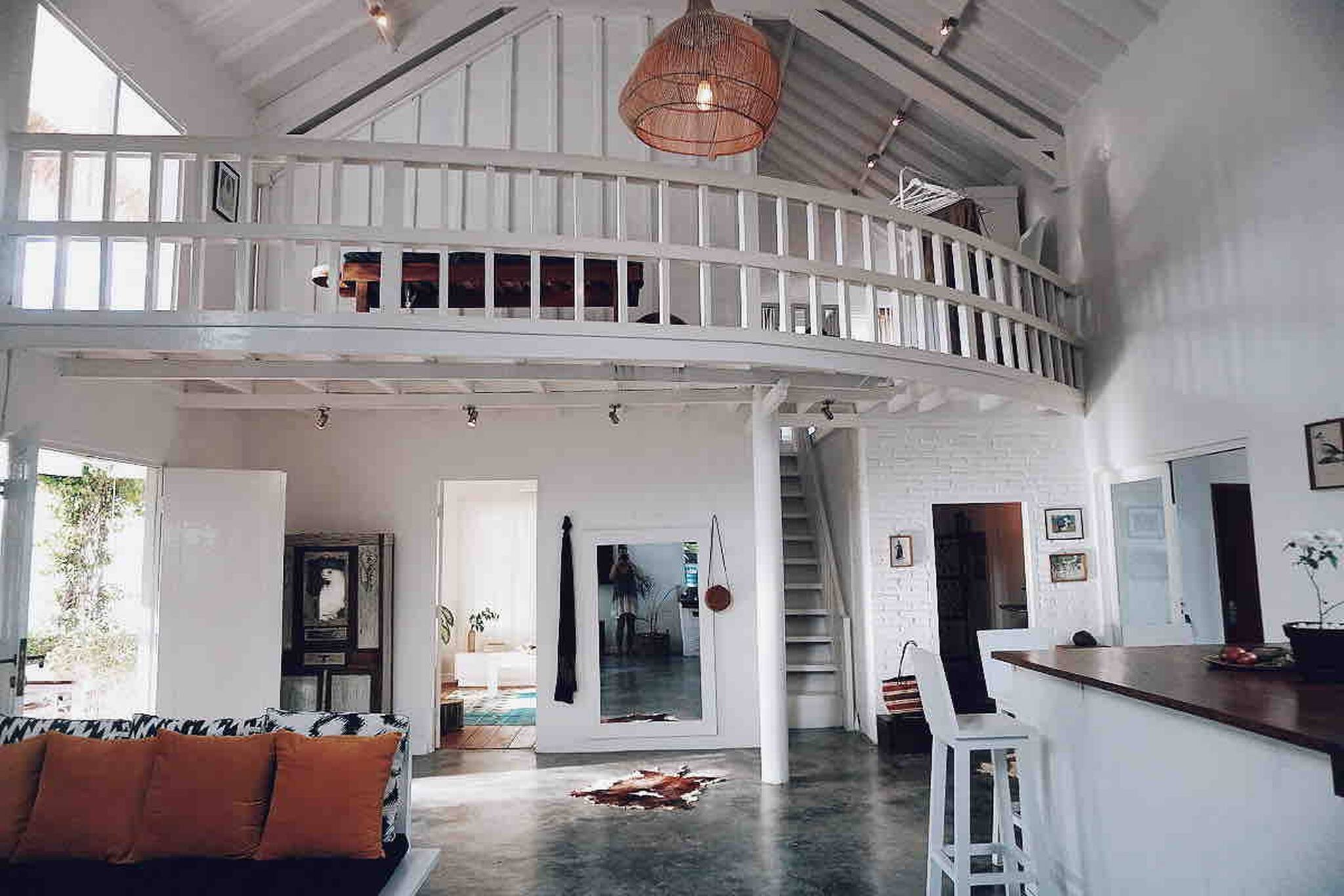 Cozy Family & Friends Retreat With Lush Garden - Gili Islands