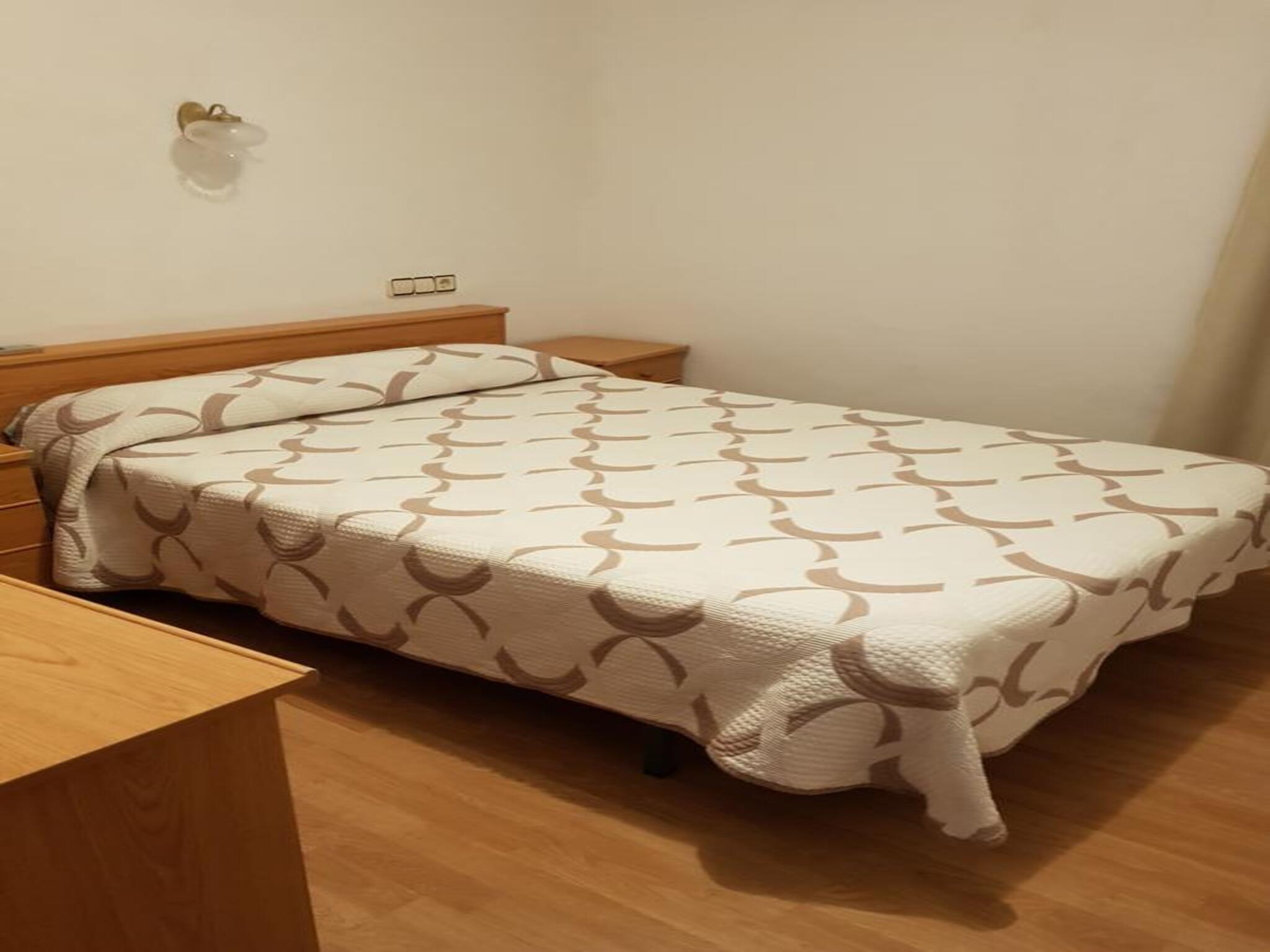 Acogedora Habitación Doble Con Baño Privado - Luarca