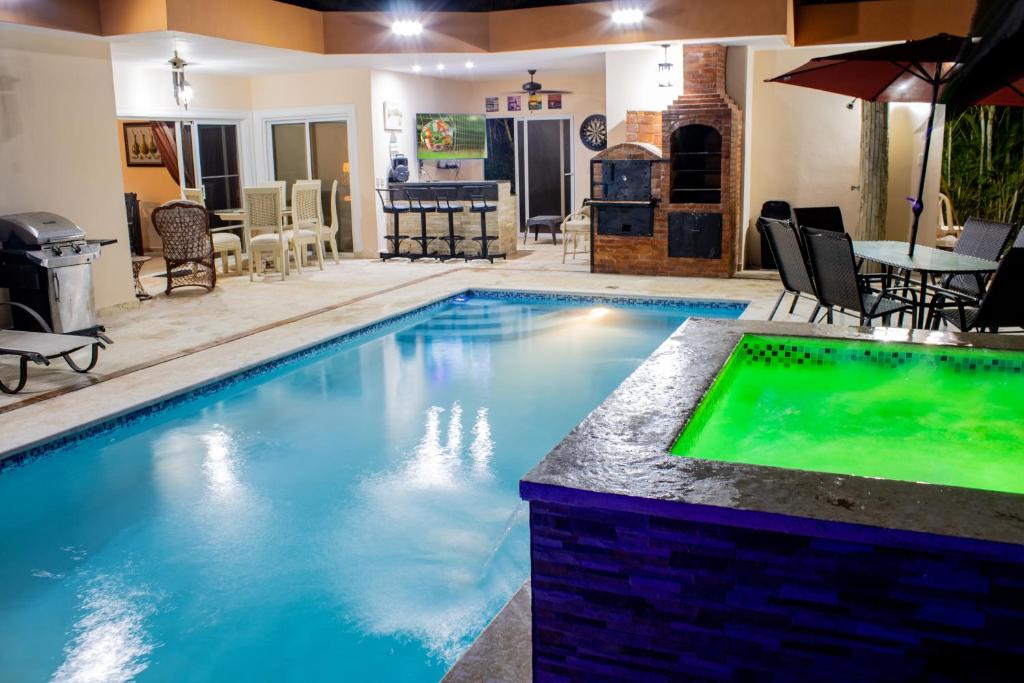 Casa Linda Hermosa Villa - Sosúa