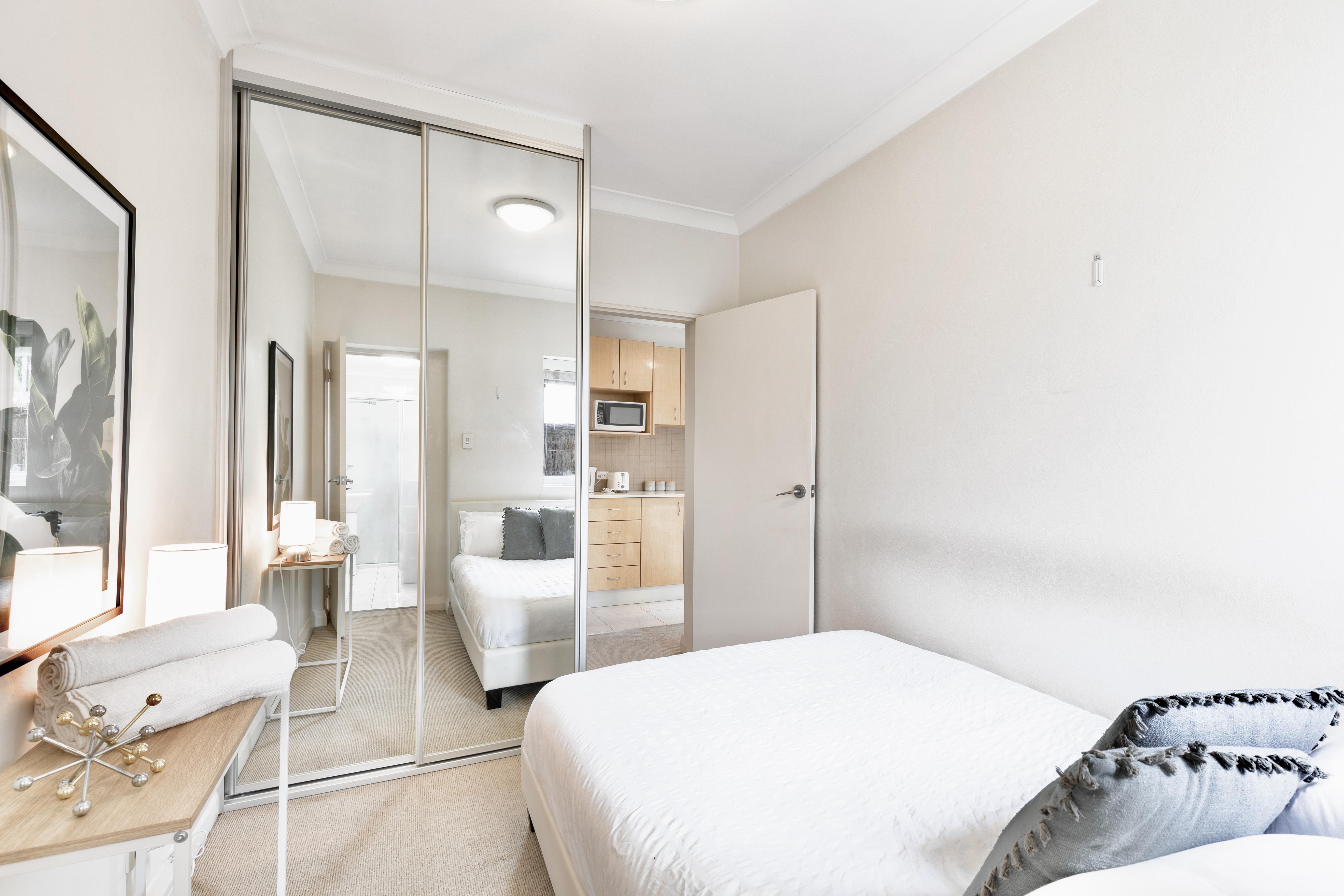 Prime Location Unit With Backyard - Bondi Beach