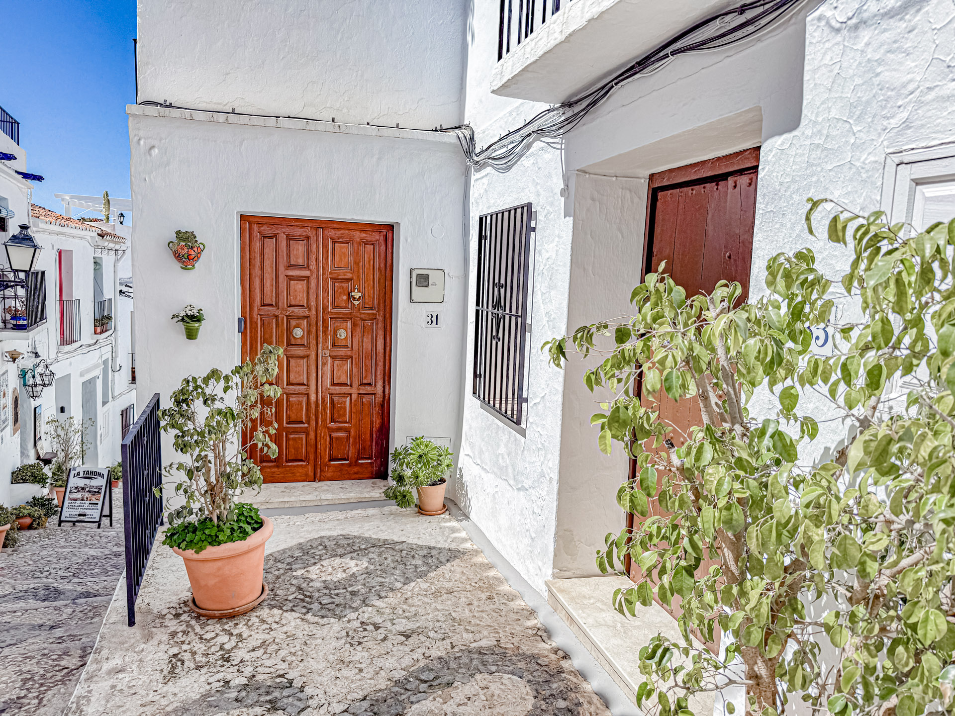Casa De 2 Dormitorios Con Azotea - Frigiliana