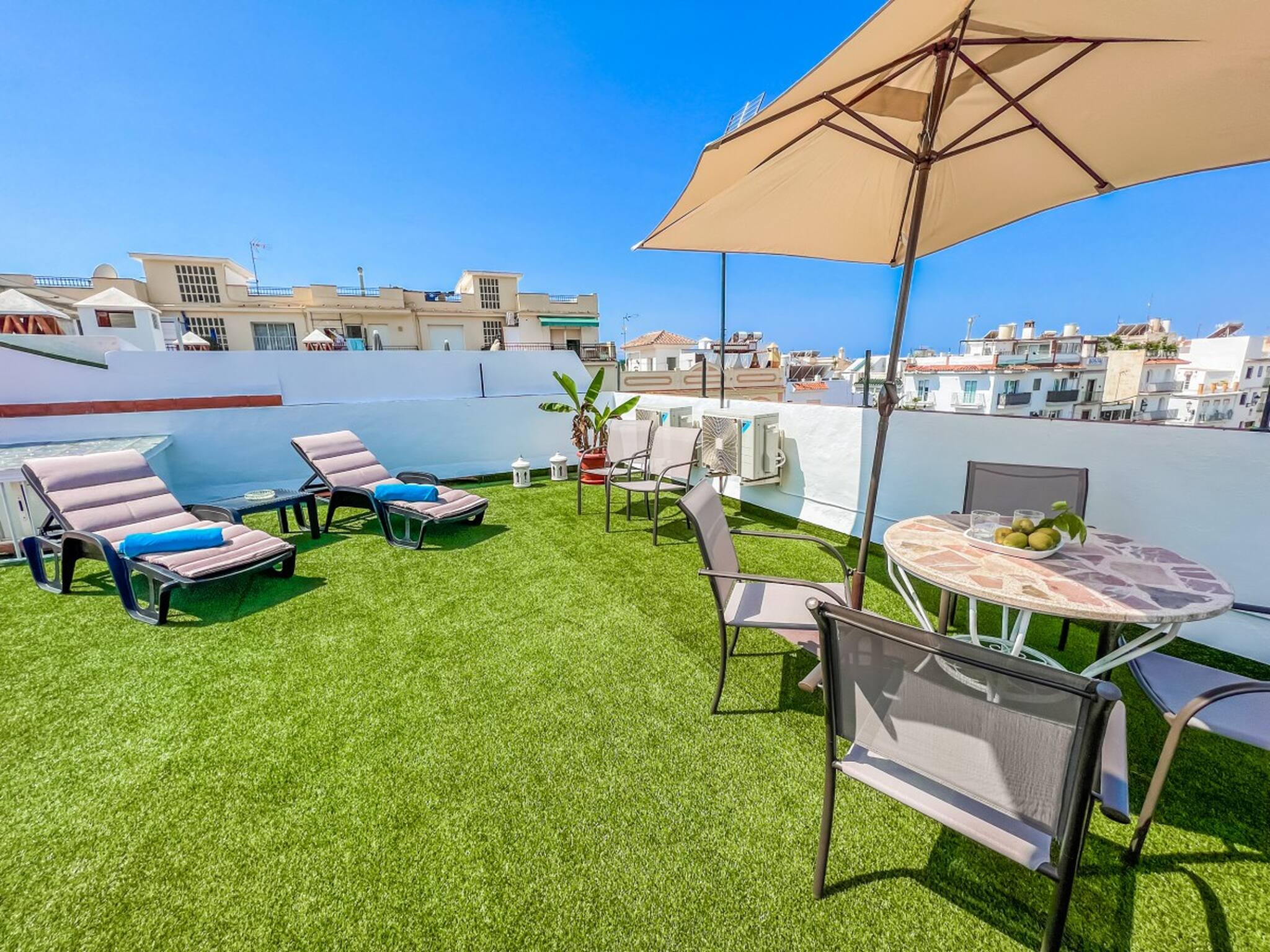 Cd-1926 Apartamento De Tres Dormitorios En Nerja - Nerja