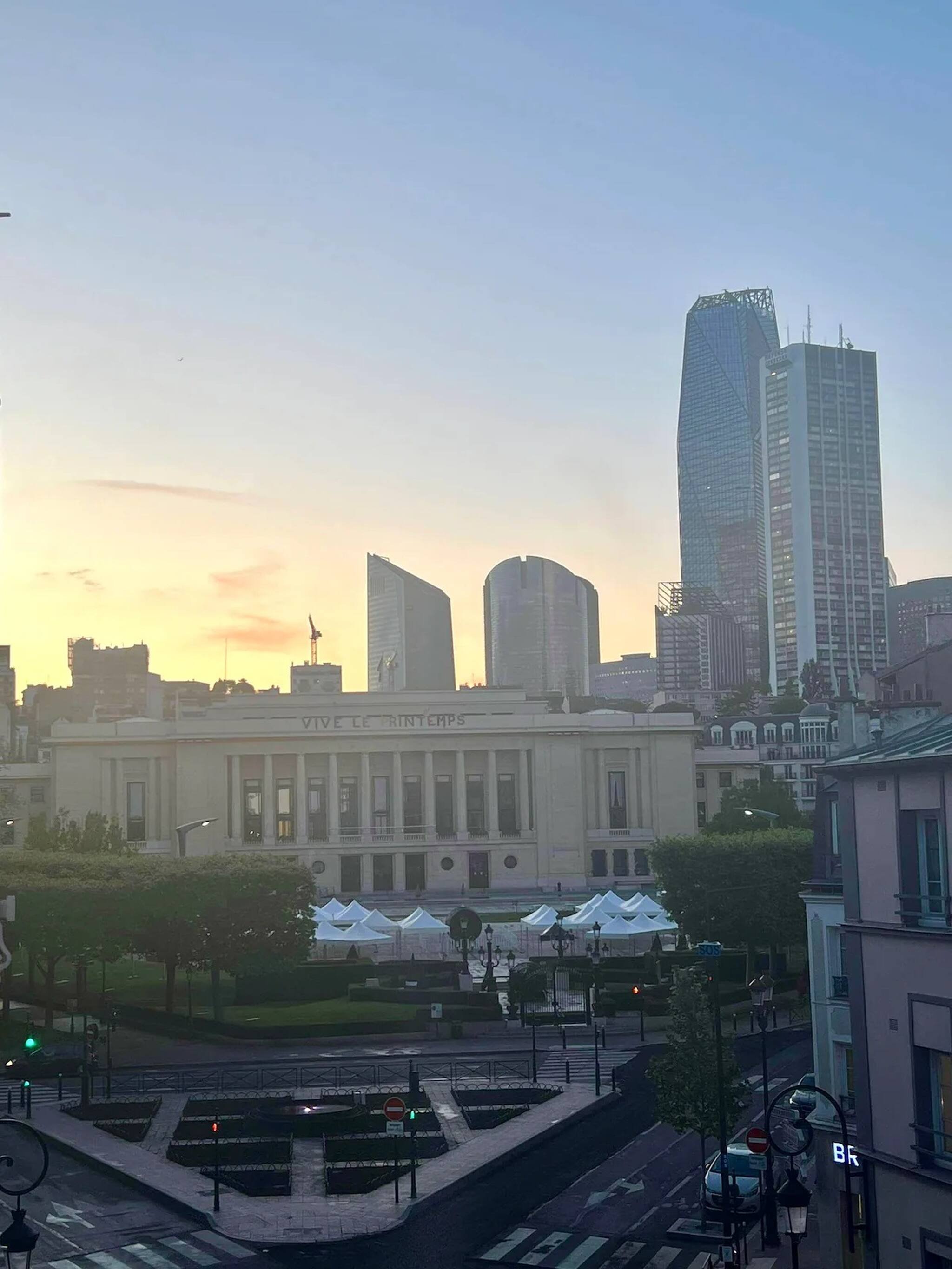 Havre De Paix à Puteaux — La Perle Bleue - Puteaux