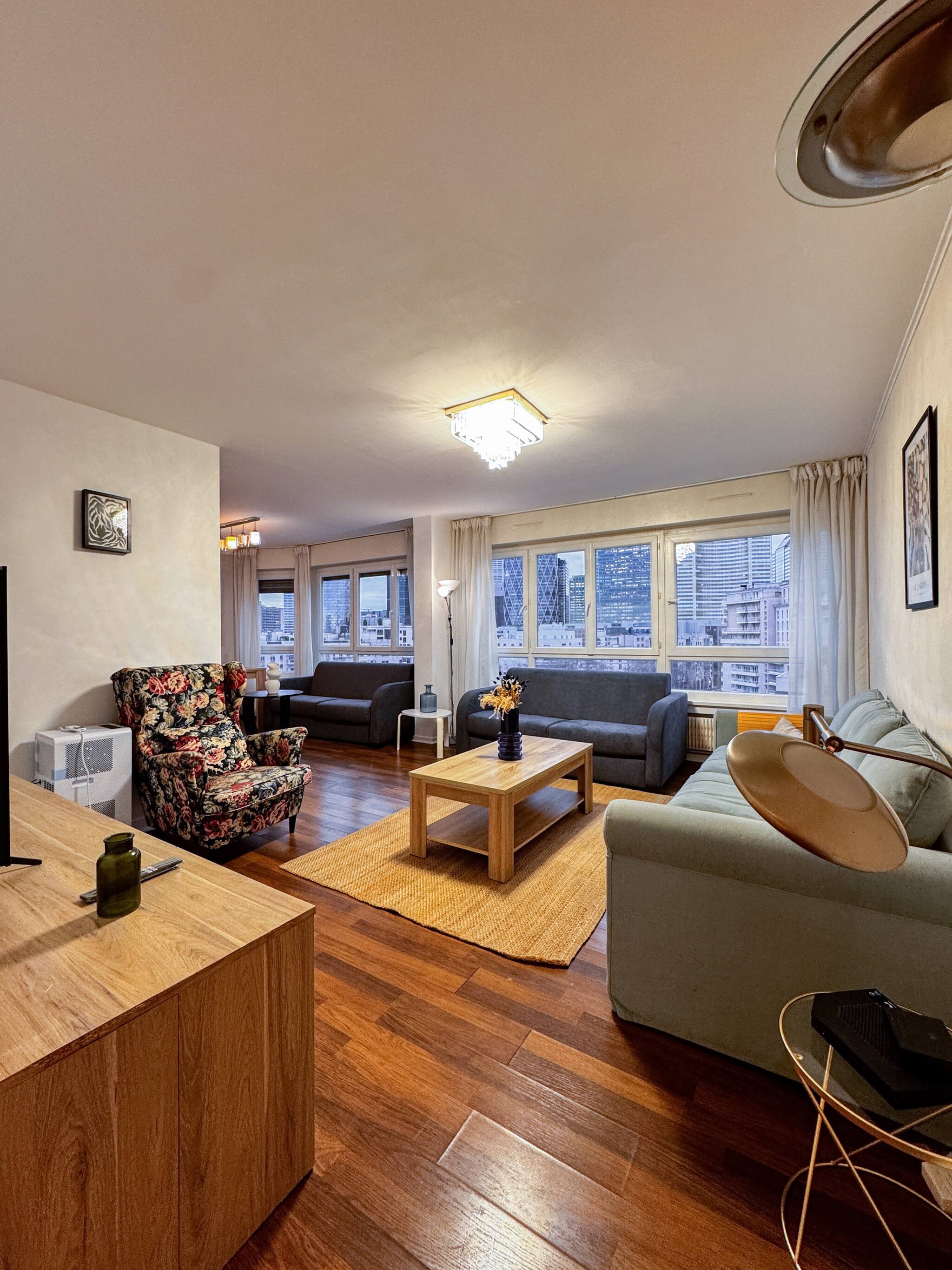 Paris View & Direct Access – Apartment 10 People - Paris