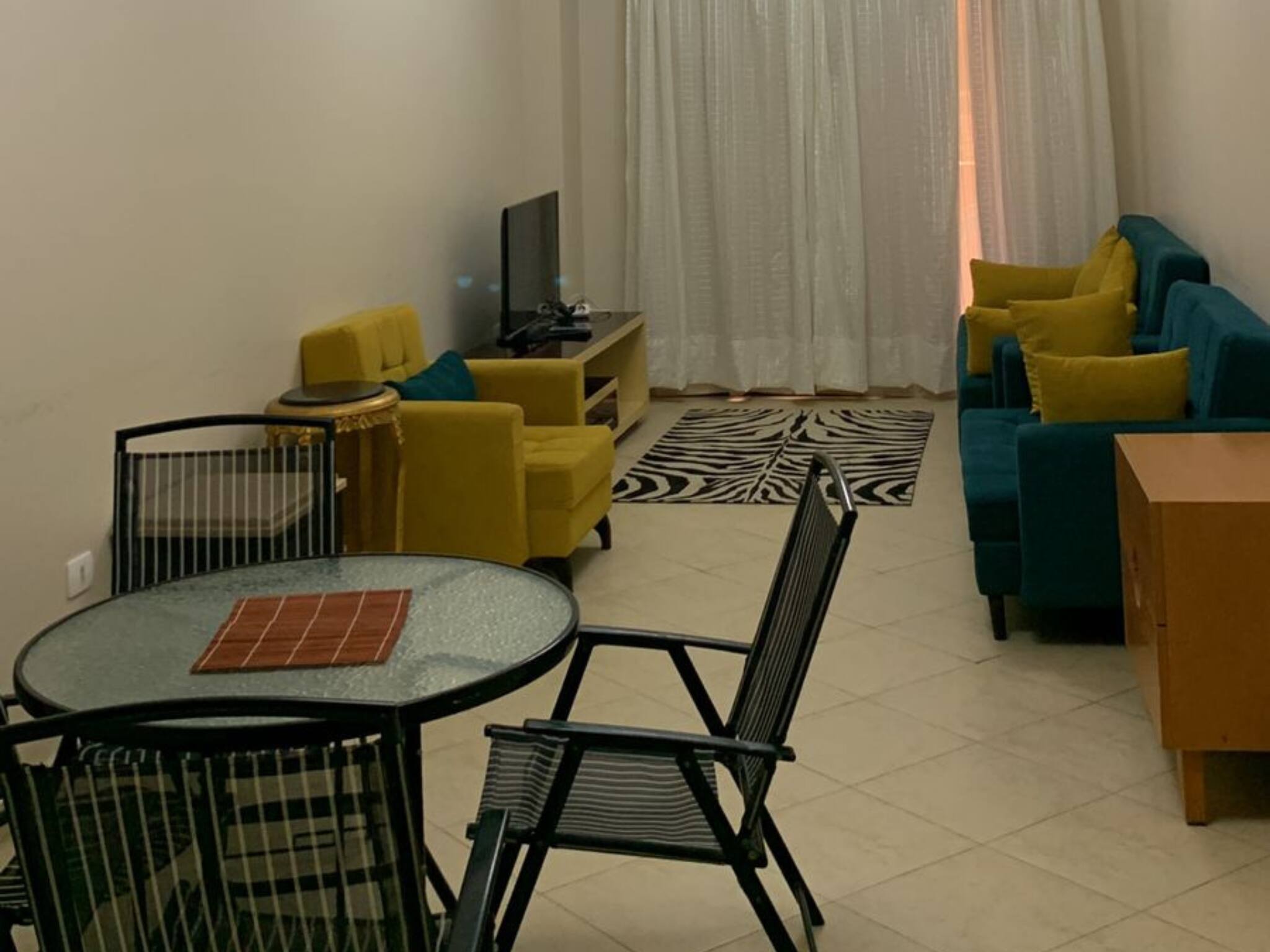 Luxurious Hurghada Chalet With Private Balcony And Beachfront Views - Hurghada