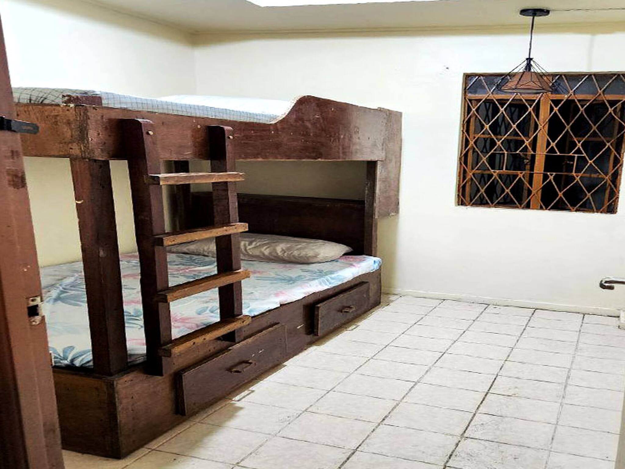 Backpackers Room Near Session Road, Burnham Baguio - Baguio