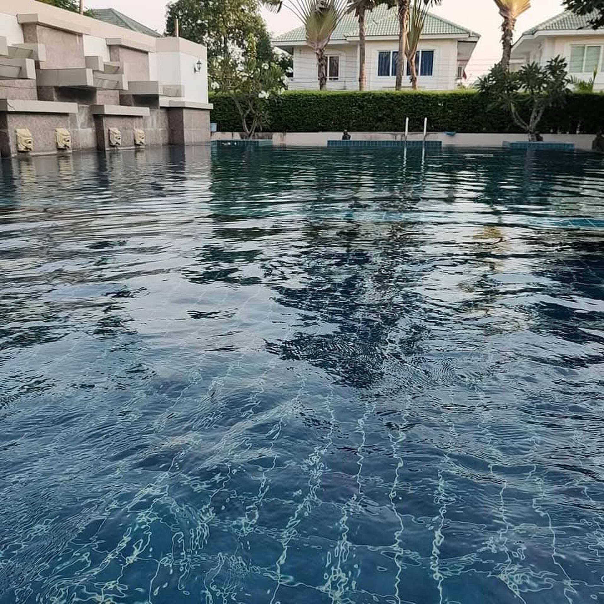 Charming Guest Room In Secure Residential Area Near Lat Krabang - Bangkok