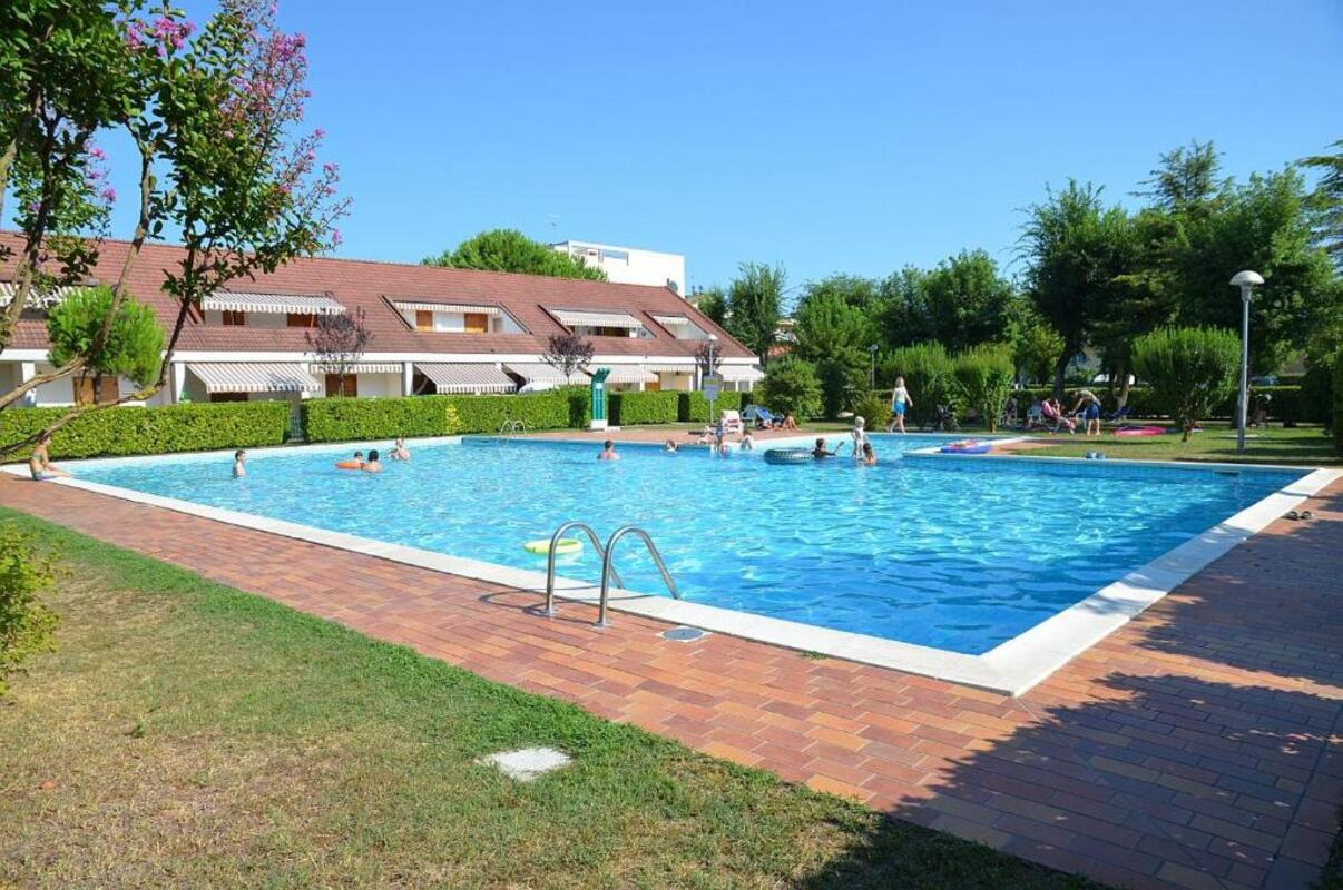 Cozy One Bedroom Apartment With Pool And Ac - Bibione