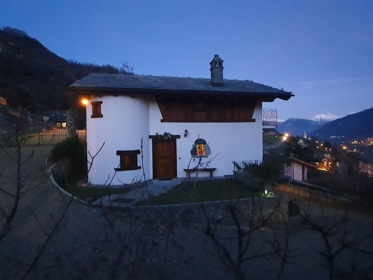Villa La Tour De Luxe - Valle d'Aosta