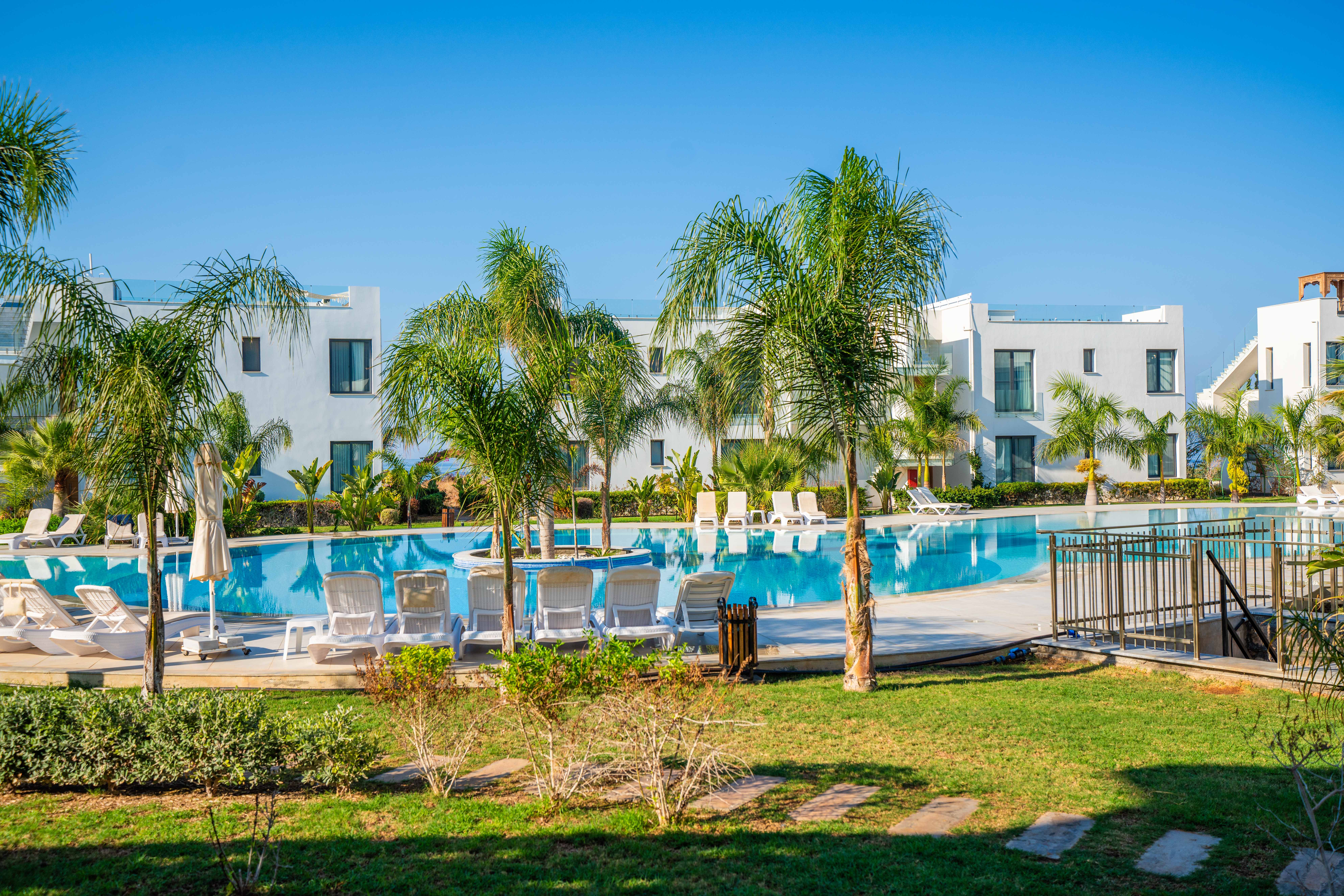 Charming And Beautifully Furnished Apartment With Direct Poolside Access - Northern Cyprus