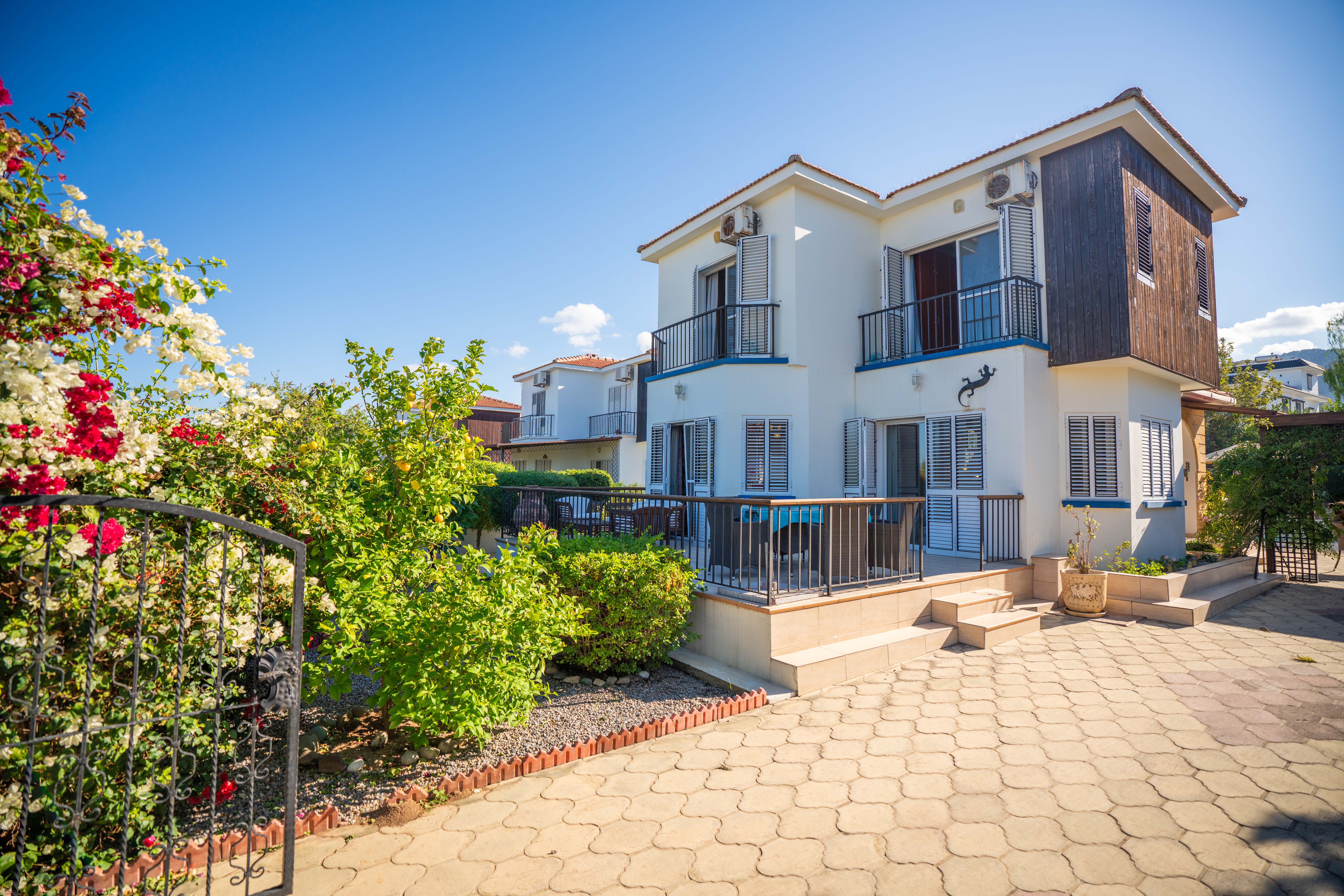 Stunning Serene Villa With Private Pool & Breathtaking Views - Cipru